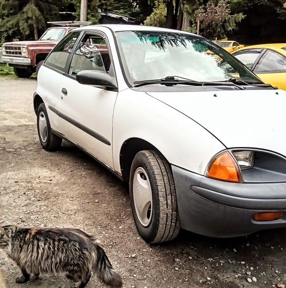 96 GEO METRO,3 Cyl. 5 Speed,Runs And Drives for Sale in Poulsbo, WA ...