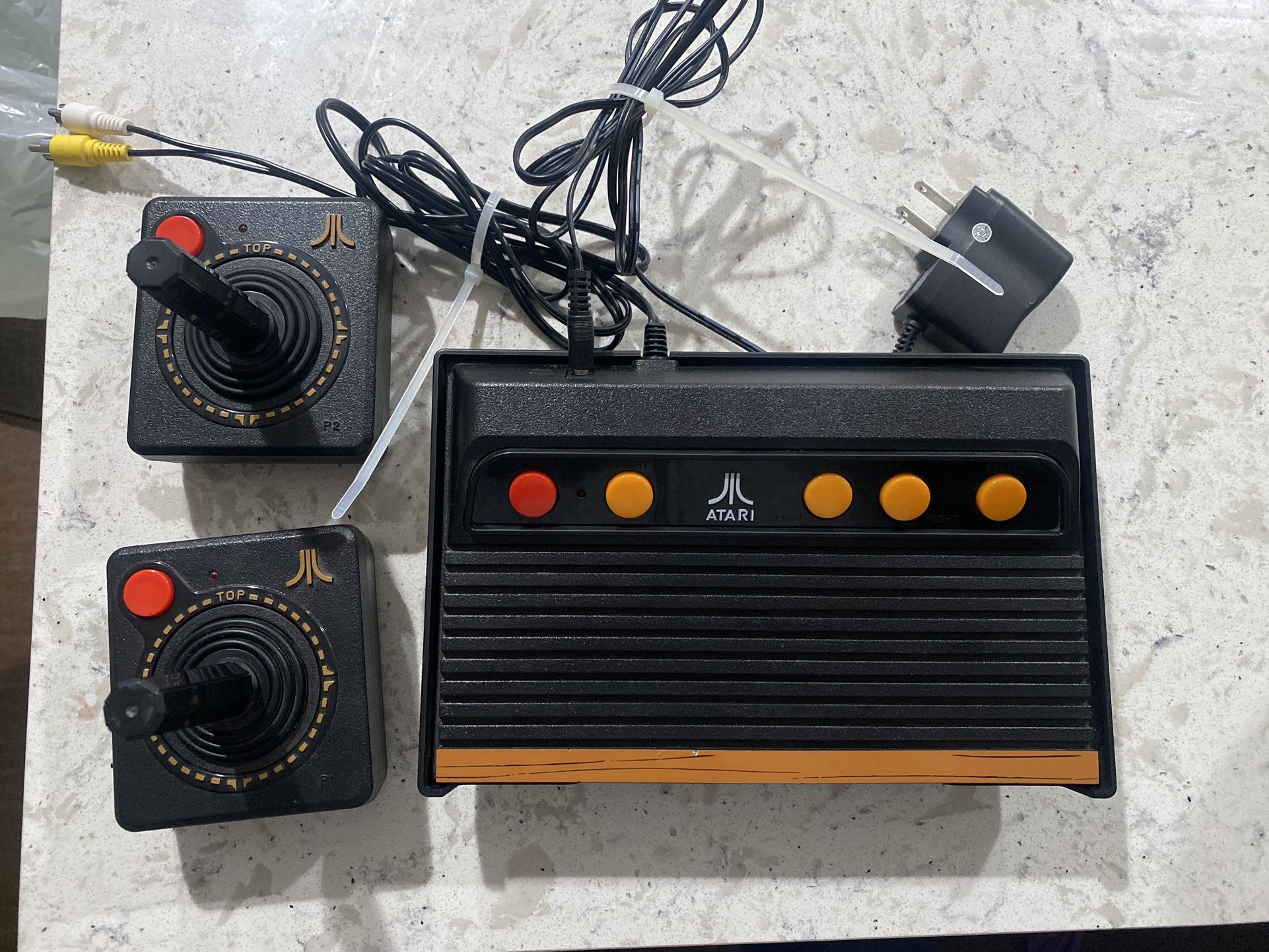 Atari Flashback Classic Game Console for Sale in Moreno Valley, CA - OfferUp