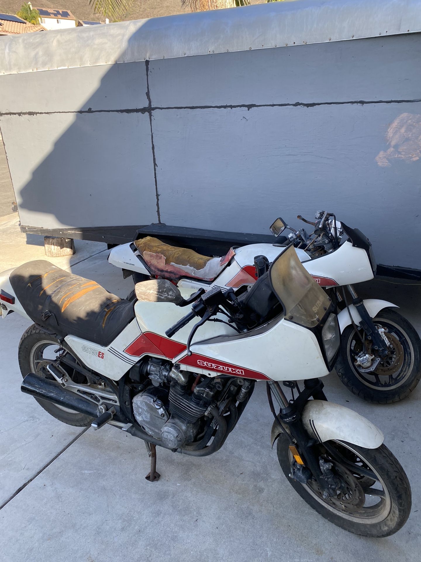 Two 1983 Suzuki GS750ES Motorcycles for Sale in San Marcos, CA - OfferUp