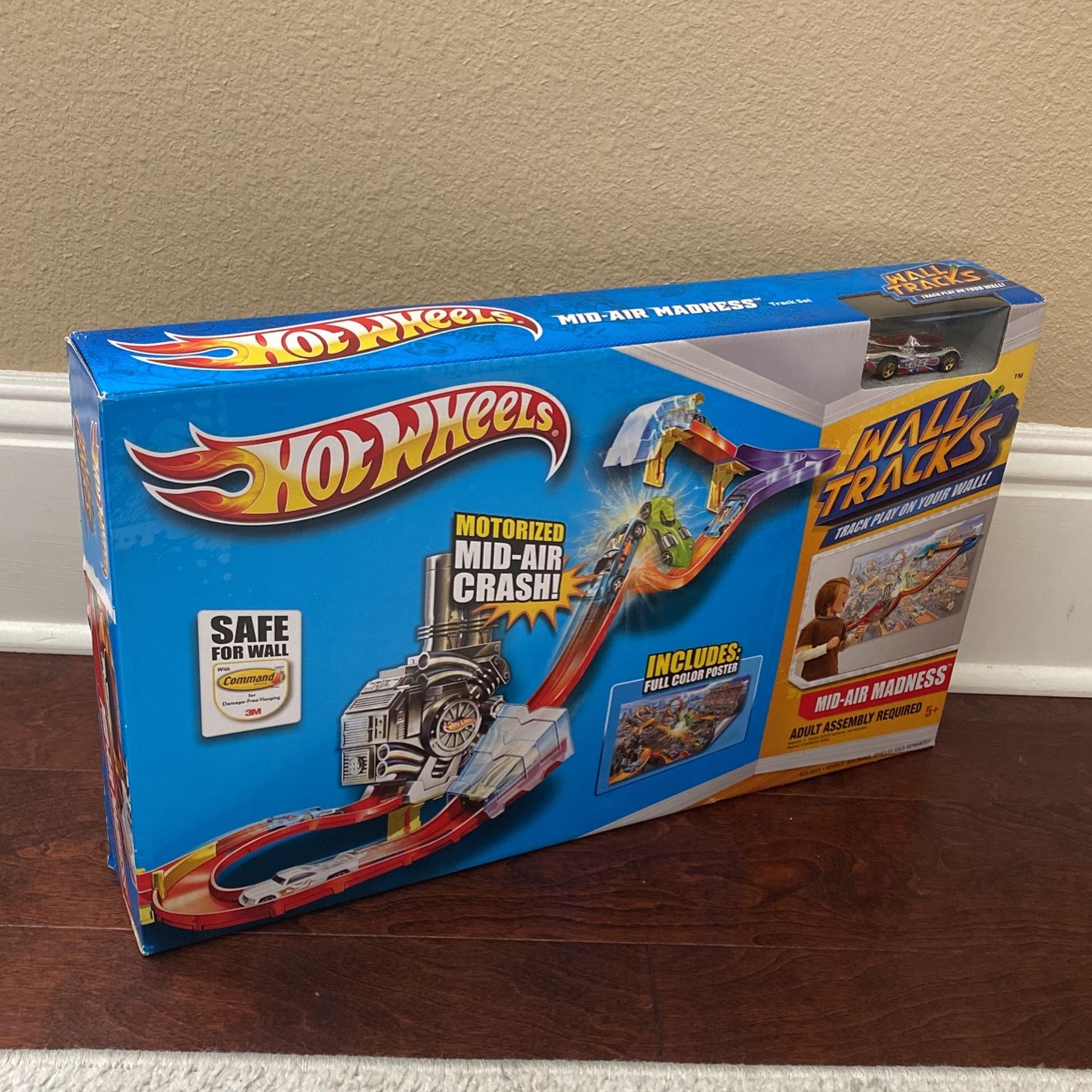 Hot Wheels Wall Tracks Mid Air Madness