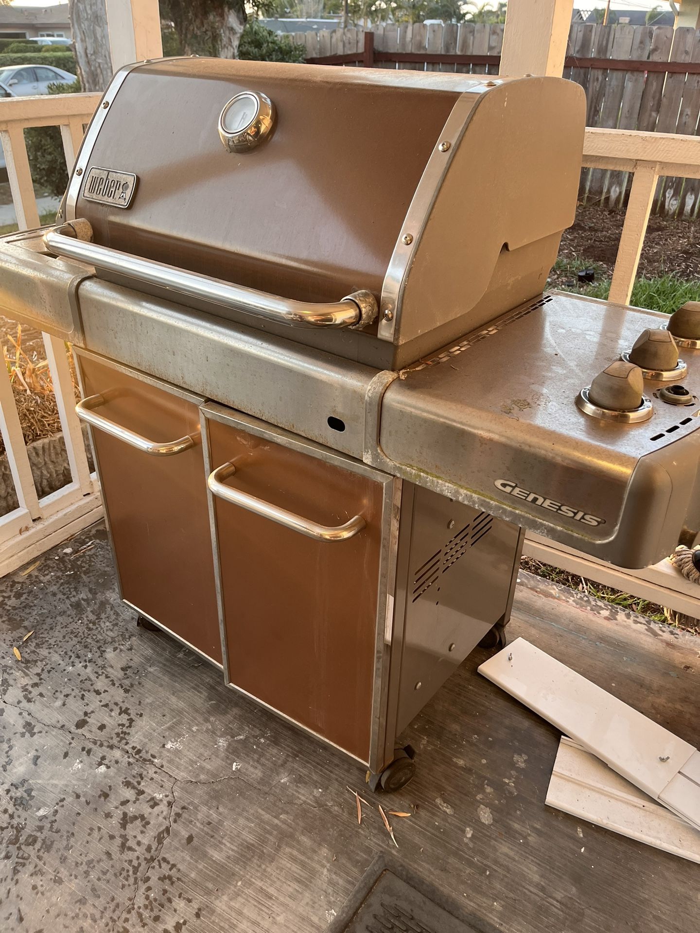 Weber Genesis Grill for Sale in Imperial Beach, CA - OfferUp