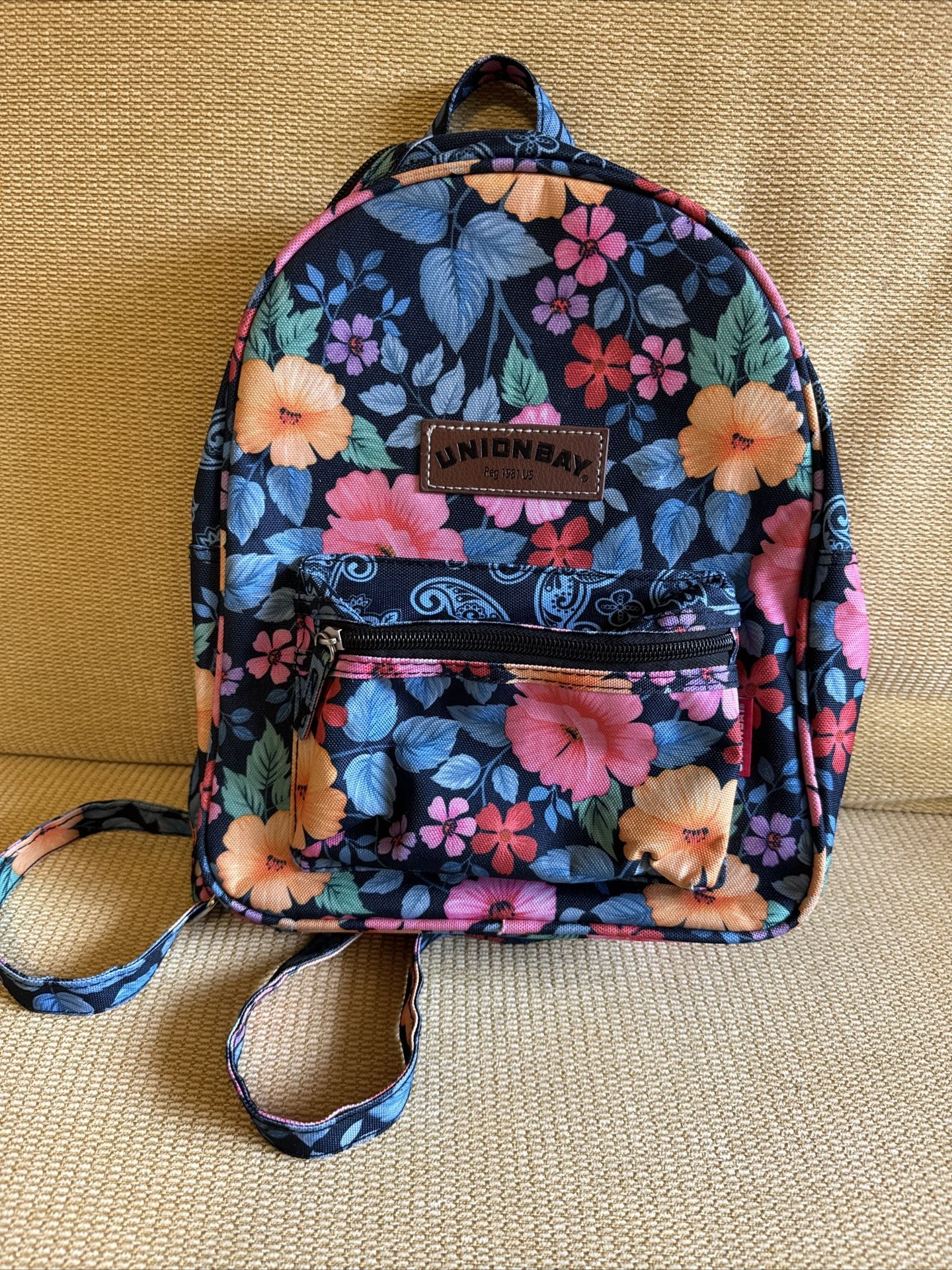 UnionBay Floral Twin Mini Backpack for Sale in Medley, FL - OfferUp