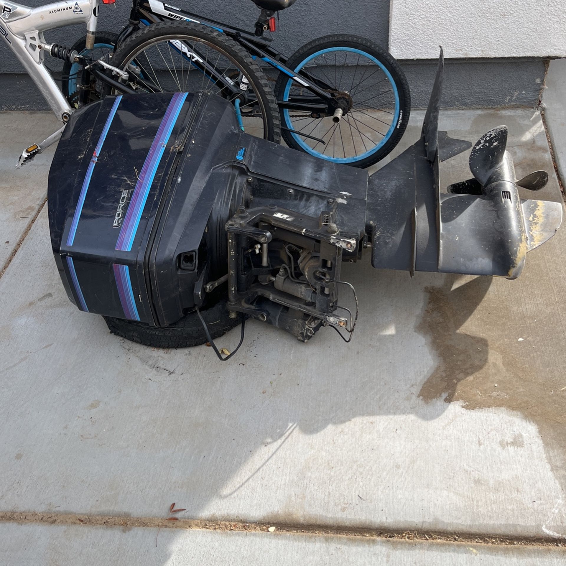 1986 Force 85 horsepower for Sale in Hesperia, CA - OfferUp