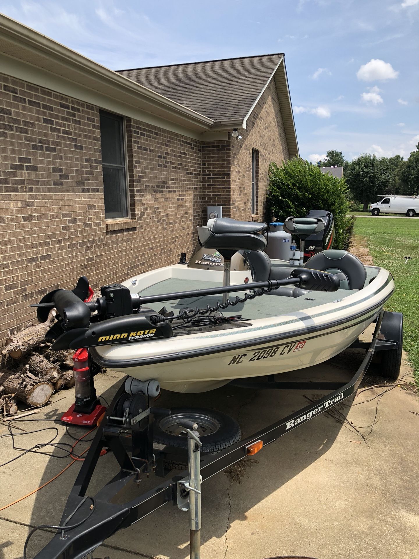 Ranger R61 Bass Boat for Sale in Mooresville, NC - OfferUp