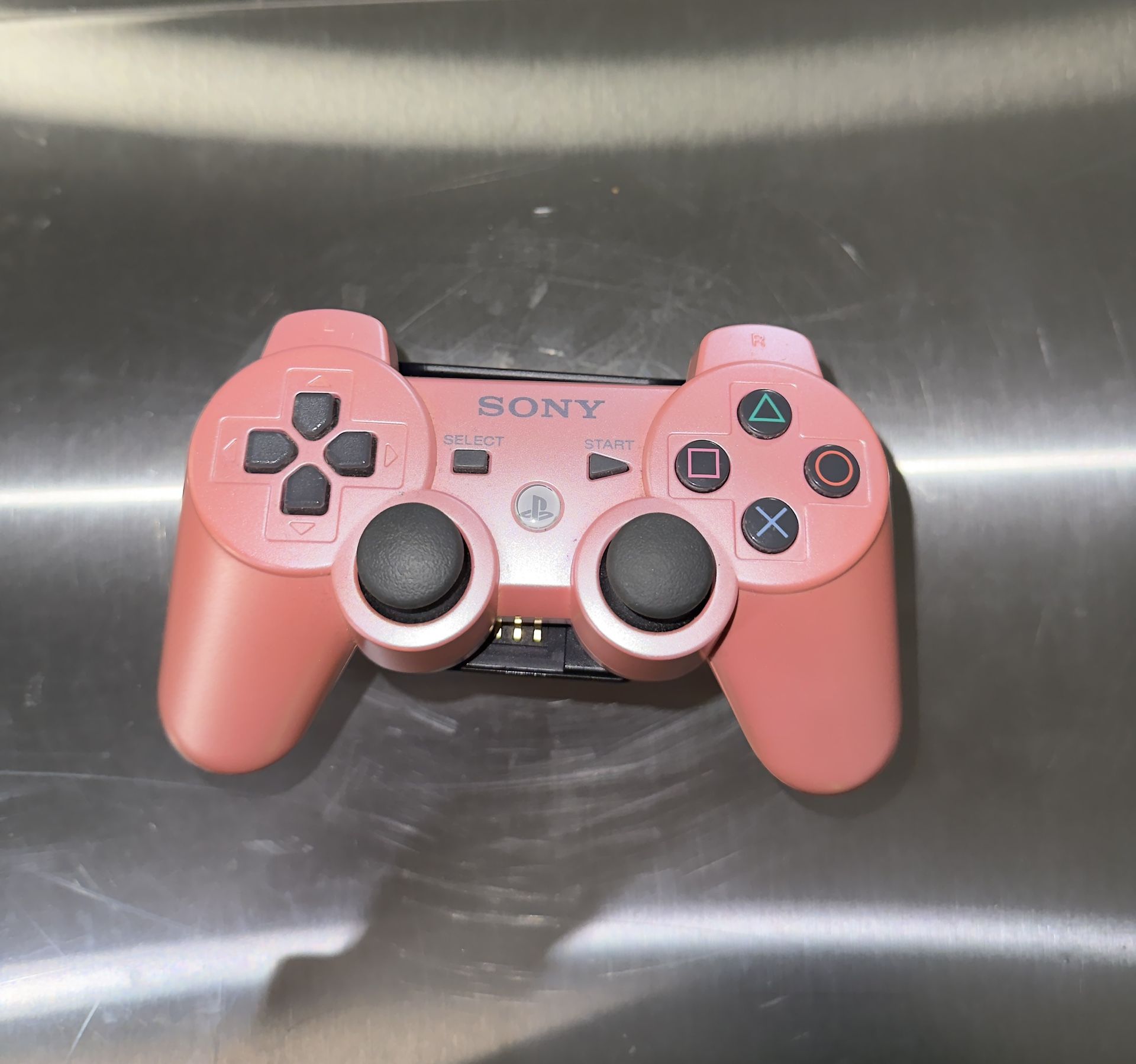 Playstation 3 Controller Pink for Sale in Federal Way, WA - OfferUp