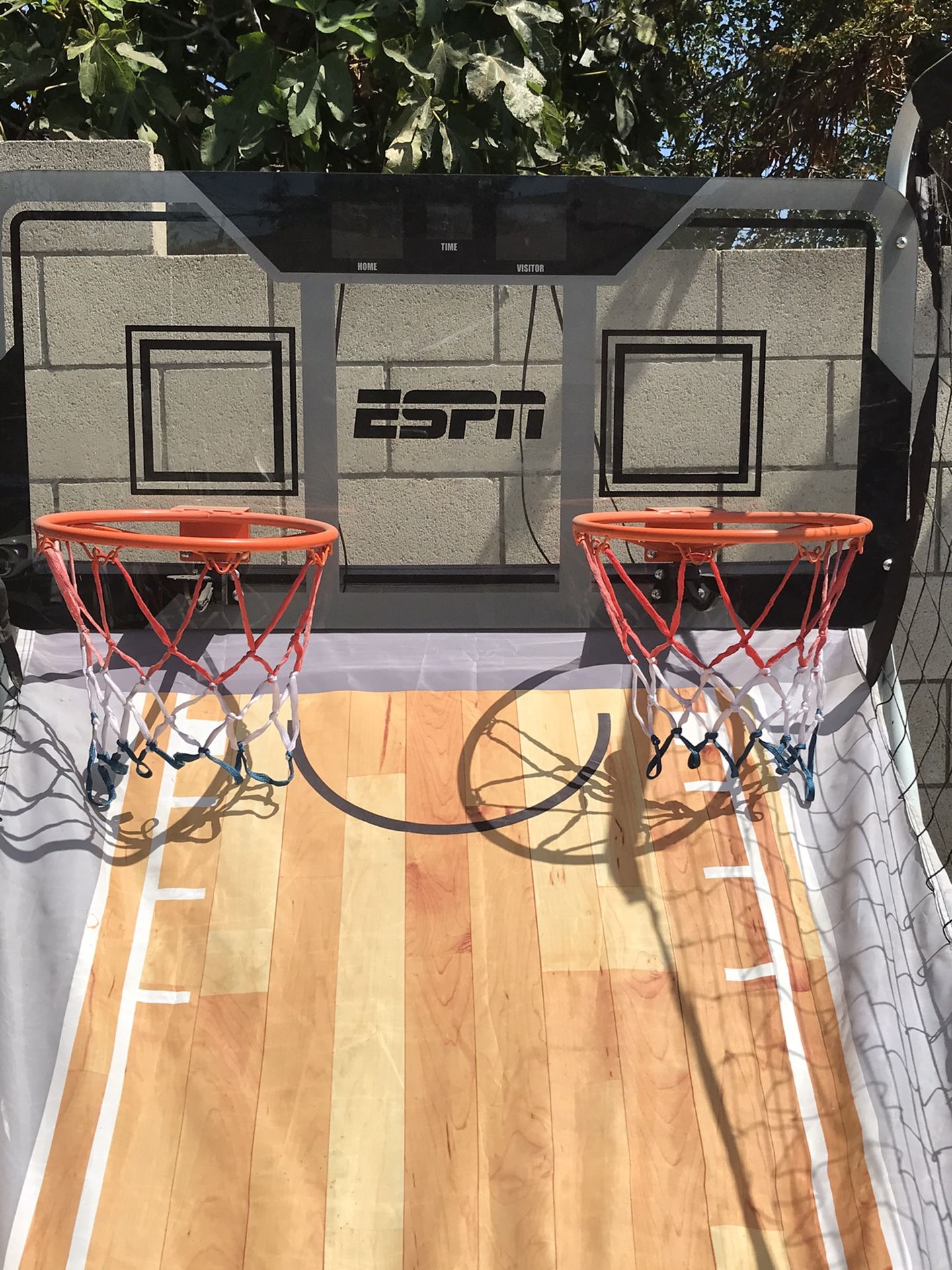 ESPN 2 Player Arcade Basketball Game for Sale in Los Angeles, CA - OfferUp
