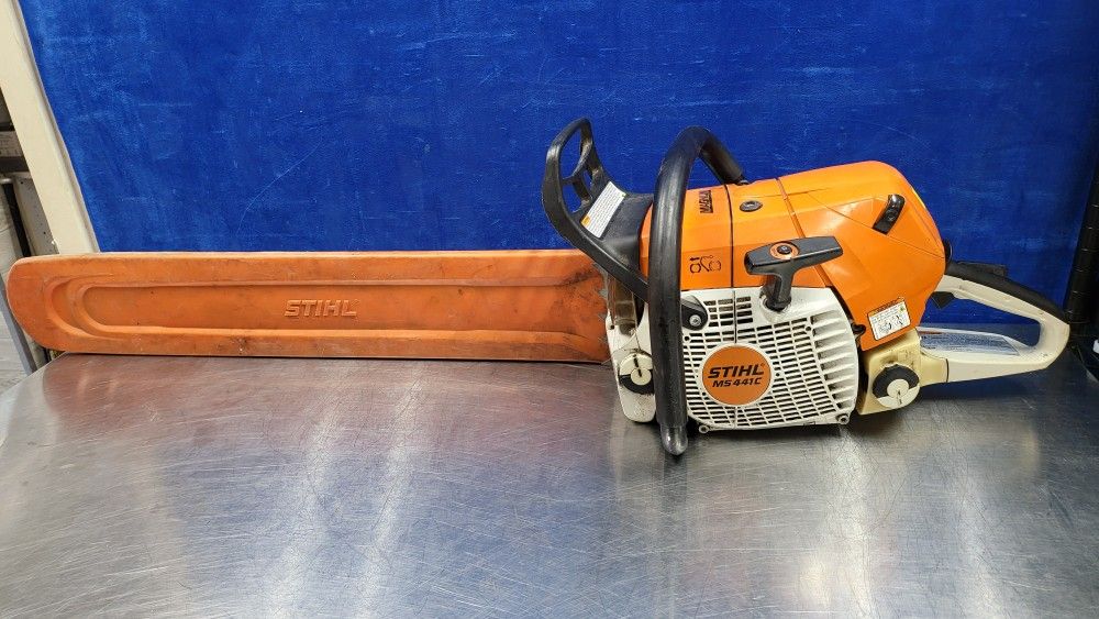 Stihl MS441C Chainsaw 27" for Sale in Lake Villa, IL - OfferUp