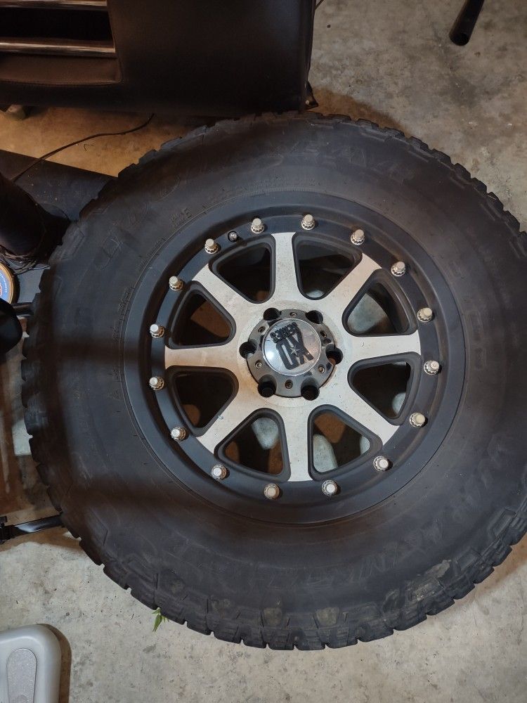 18" Wheels And Tires 4x4 275/70R18 for Sale in Bothell, WA - OfferUp