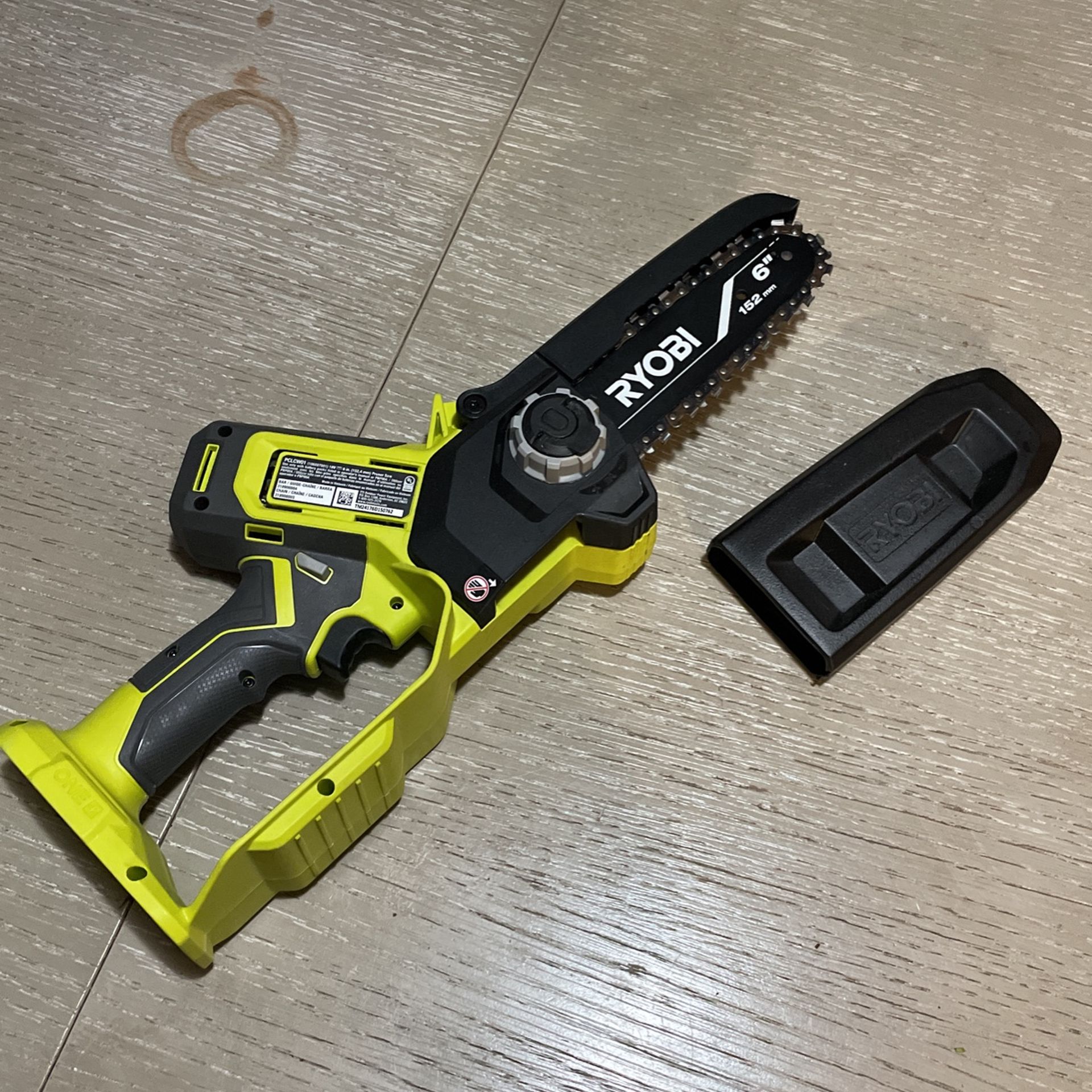 RYOBI ONE+ HP 18V Brushless 8 in. Battery Compact Pruning Mini Chainsaw ...