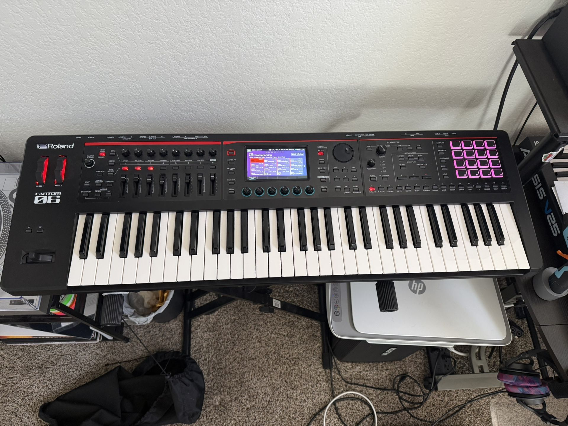 Roland Fantom 06 for Sale in Phoenix, AZ - OfferUp