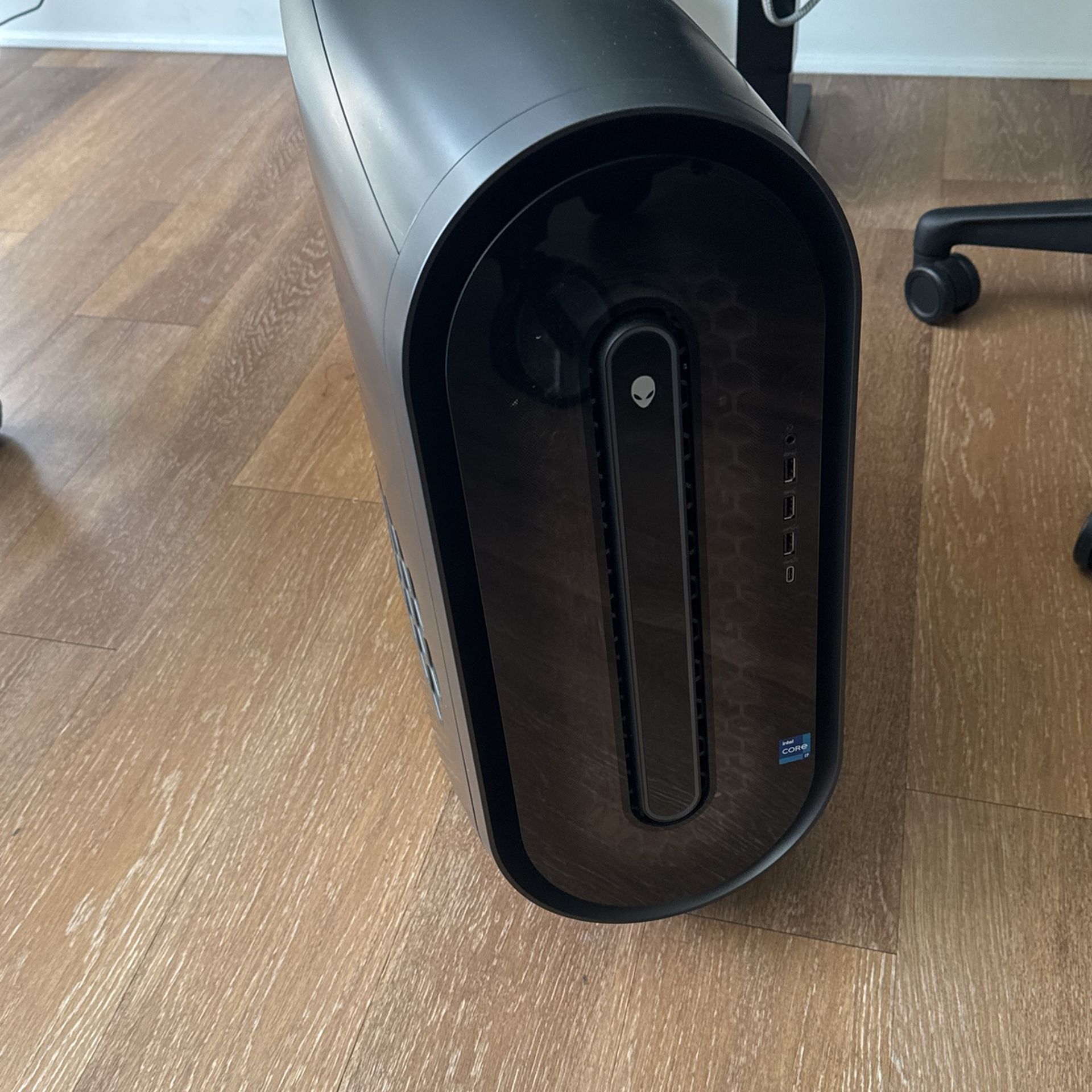 Alienware Desktop Aurora R15 for Sale in Irvine, CA - OfferUp