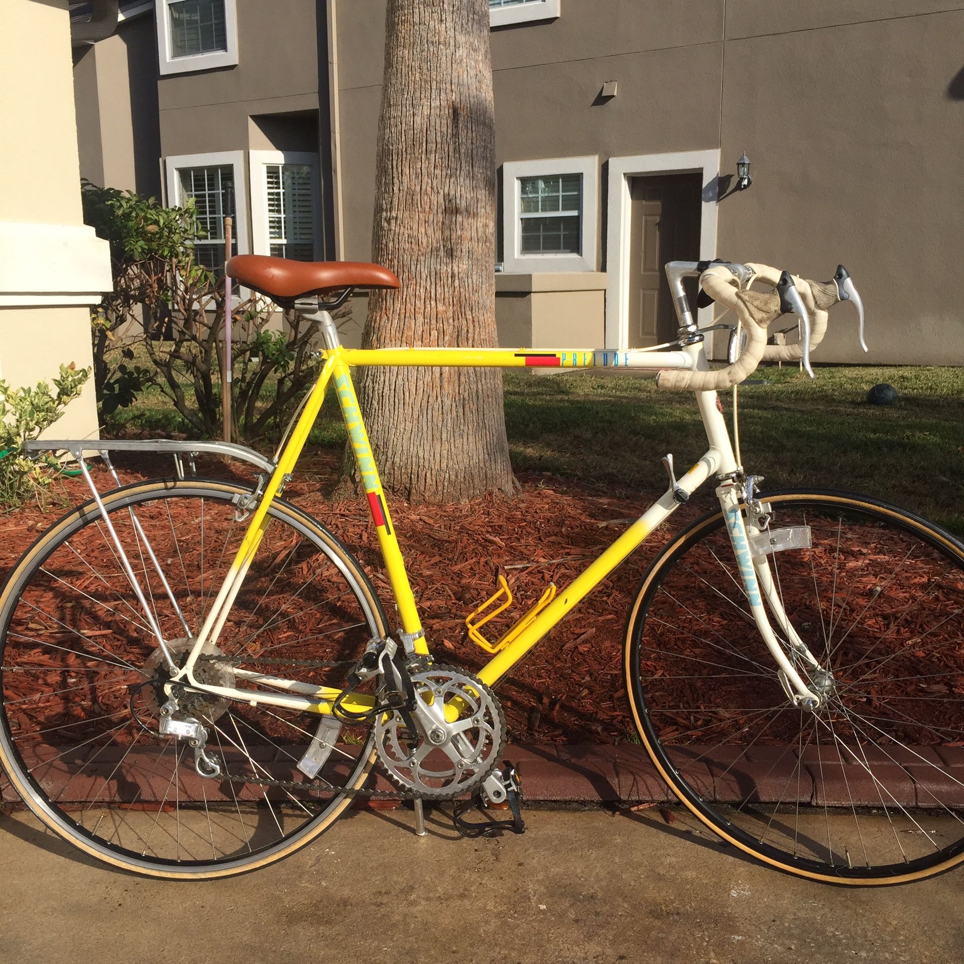 NICE Men’s Vintage Schwinn Prelude 80s Road Bike for Sale in Orange Park, FL - OfferUp