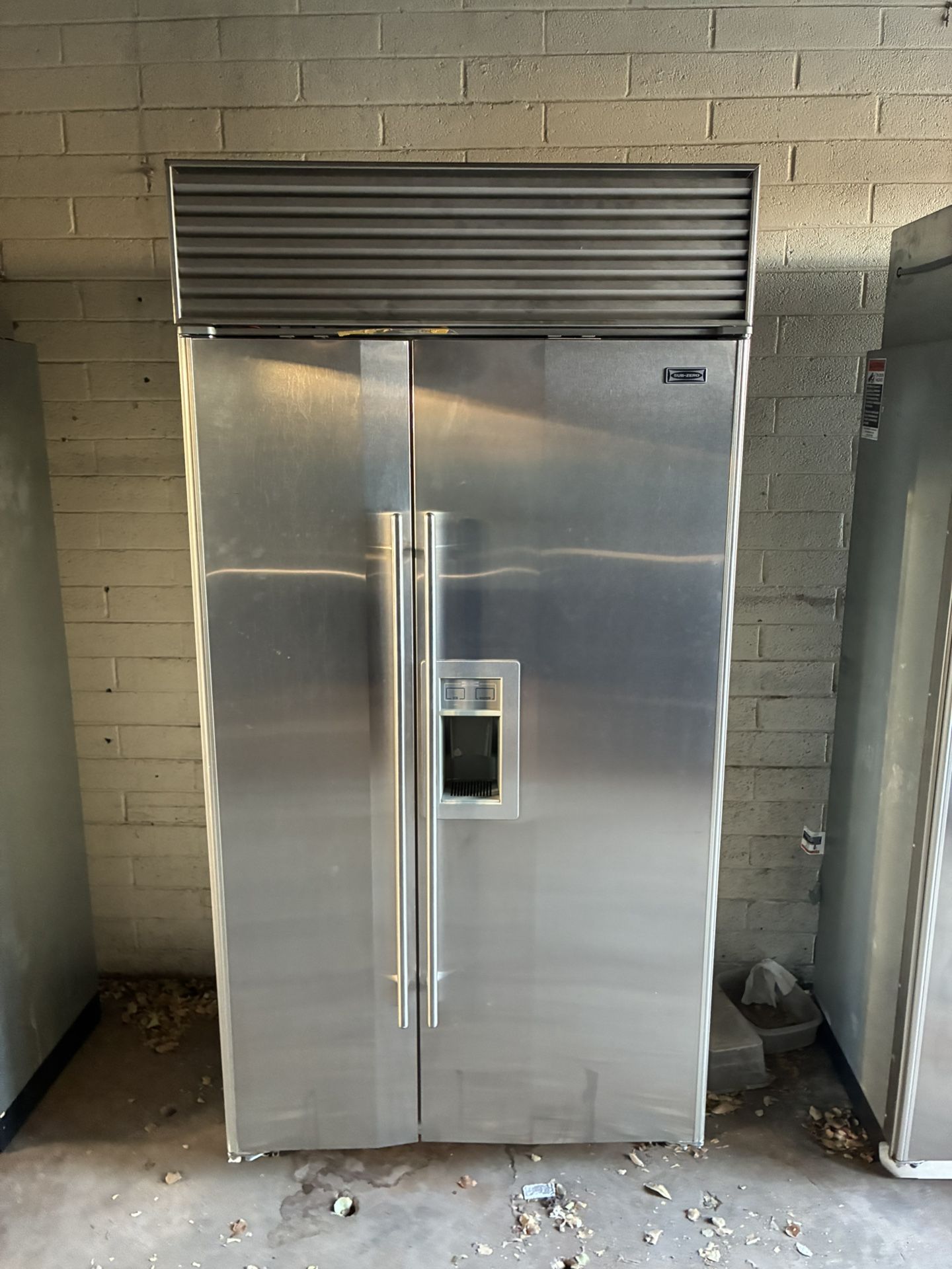 42 inch SUB ZERO SIDE BY SIDE STAINLESS STEEL W for Sale in Scottsdale ...