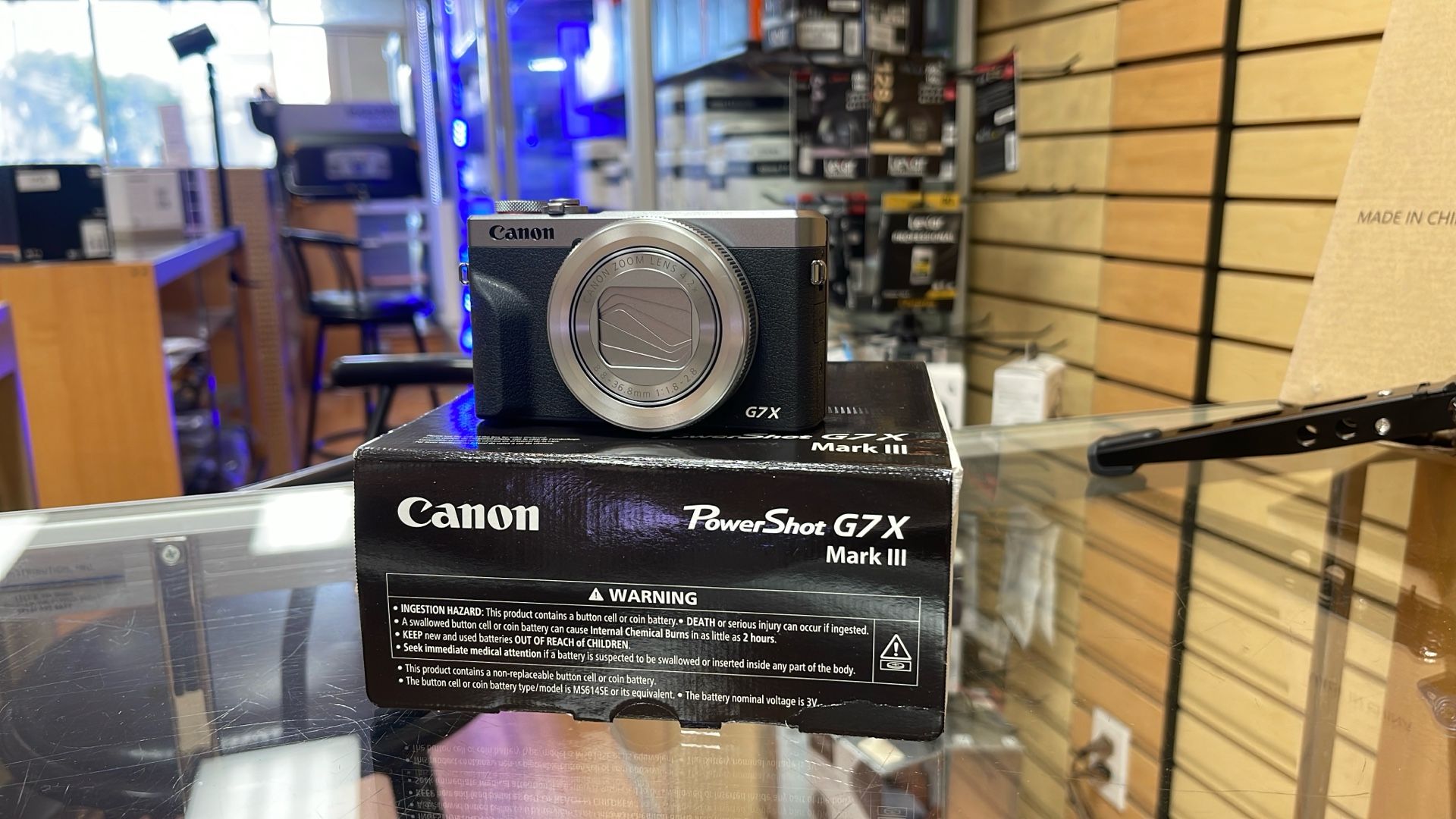 Canon Powershot G7X Mark III Silver for Sale in San Diego, CA - OfferUp
