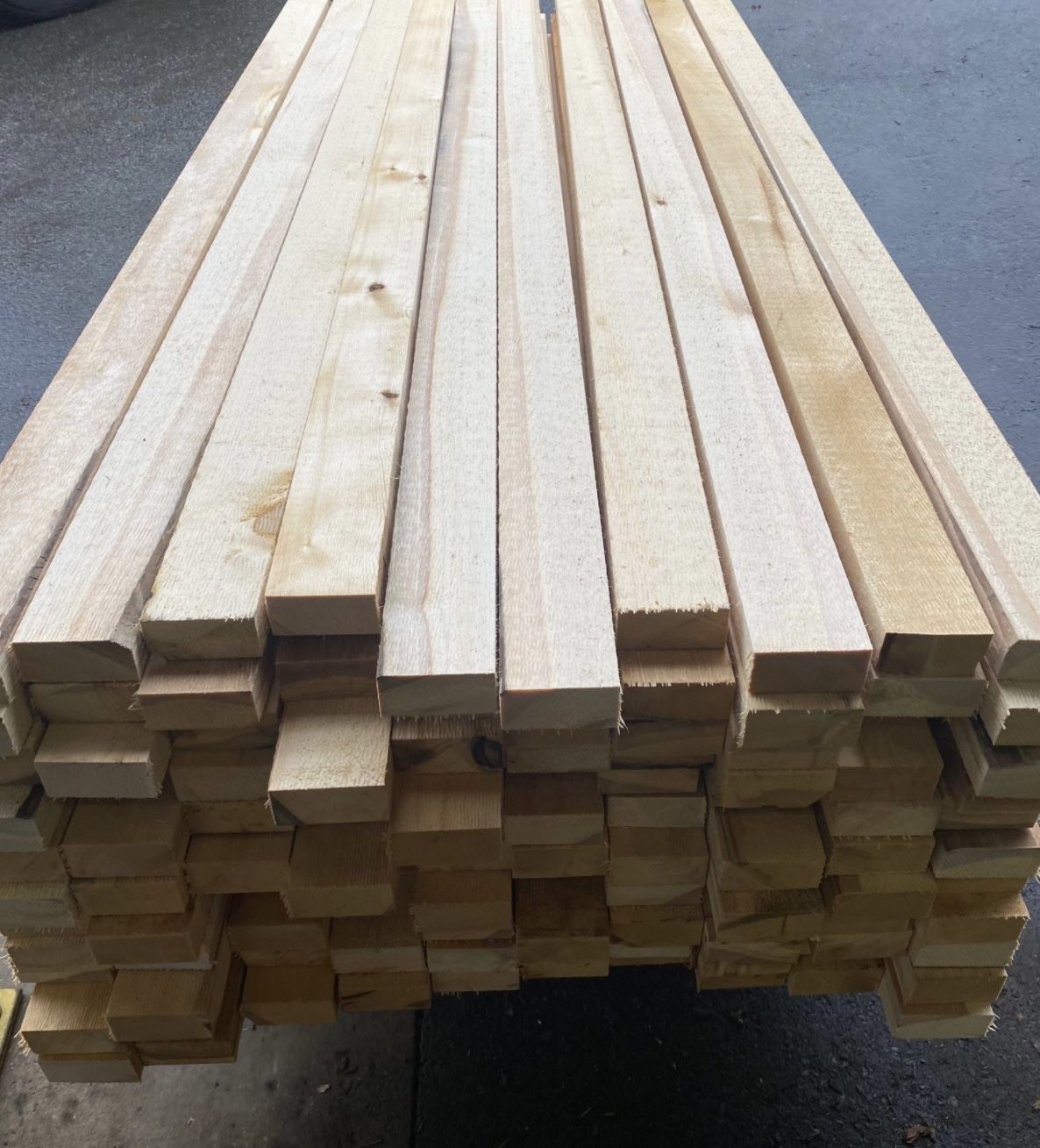Madera 2x4 y 2x6 yellow pine for Sale in Dallas, TX - OfferUp