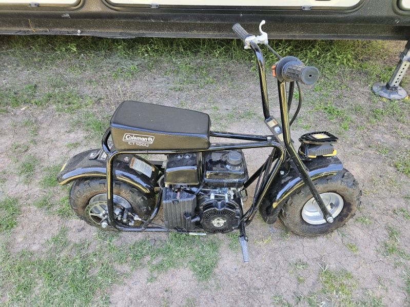 Colman 98cc Gas-Powered Mini Bike, Black for Sale in Phoenix, AZ - OfferUp