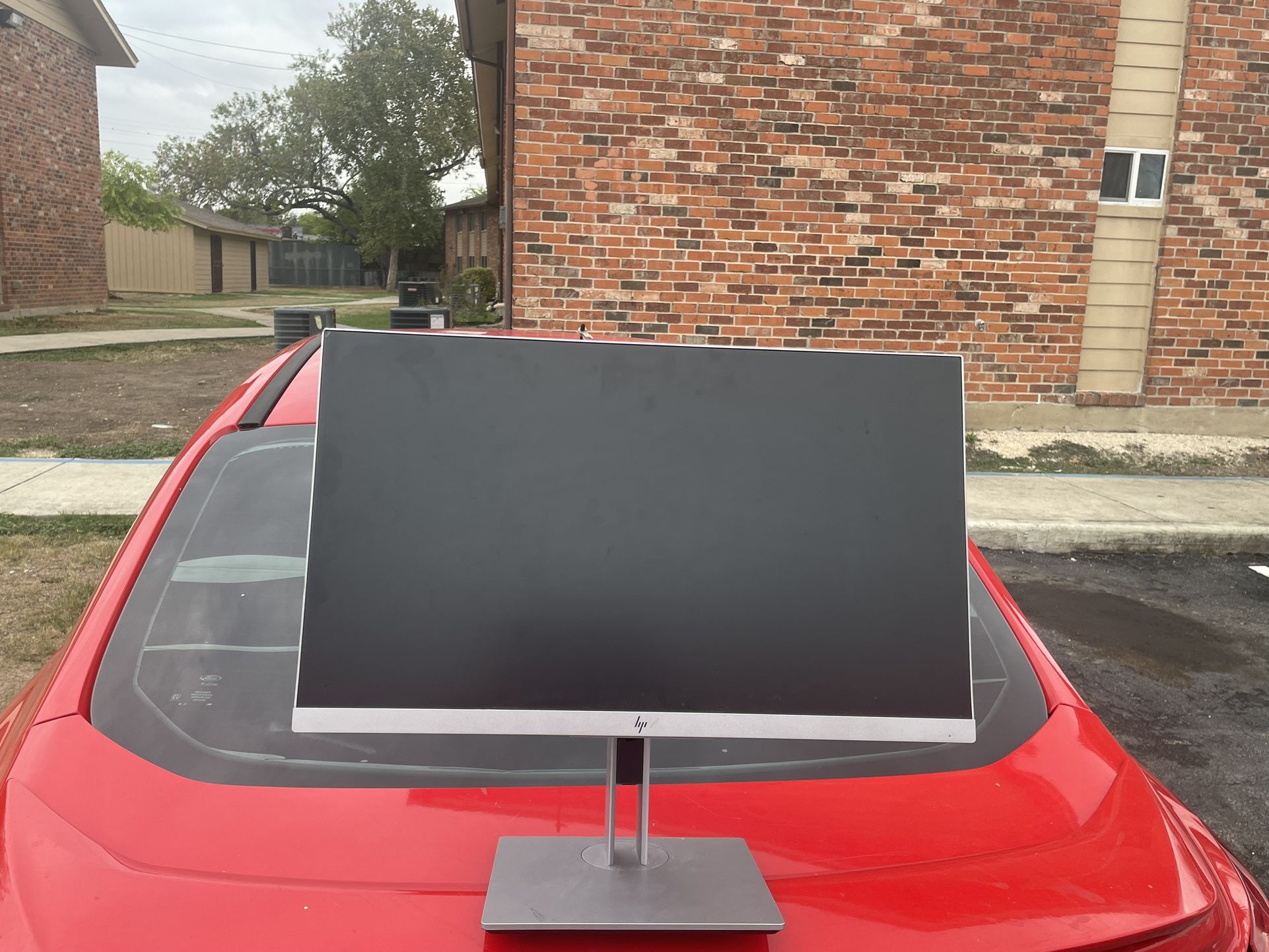 HP EliteDisplay E243 23.8-Inch Screen LED-Lit Monitor Silver (1FH47AA# ...