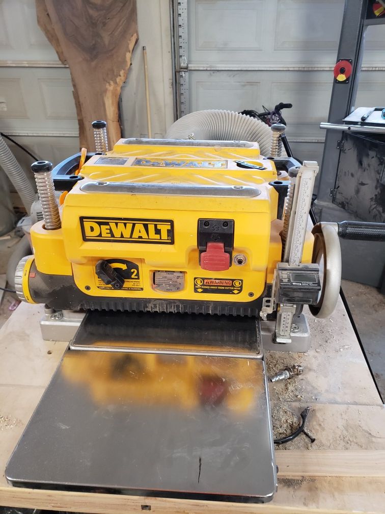 Dewalt 13" Planer with Helical Cutterhead for Sale in Phoenix, AZ - OfferUp