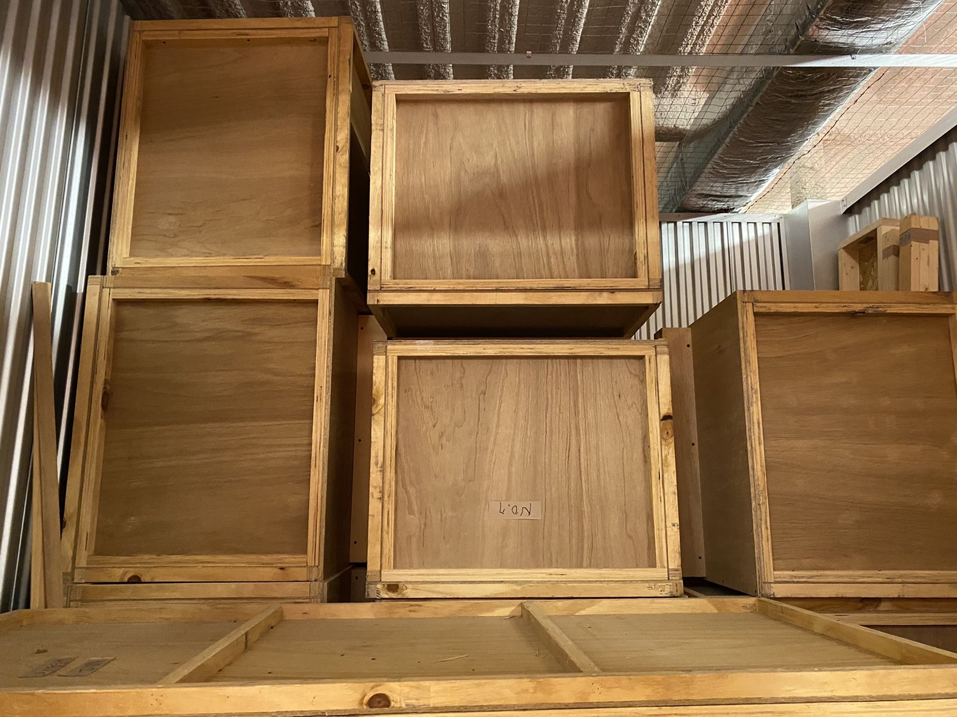 Large Wooden Crates Boxes (6’ x 3’ x 3’) for Sale in Seattle, WA - OfferUp