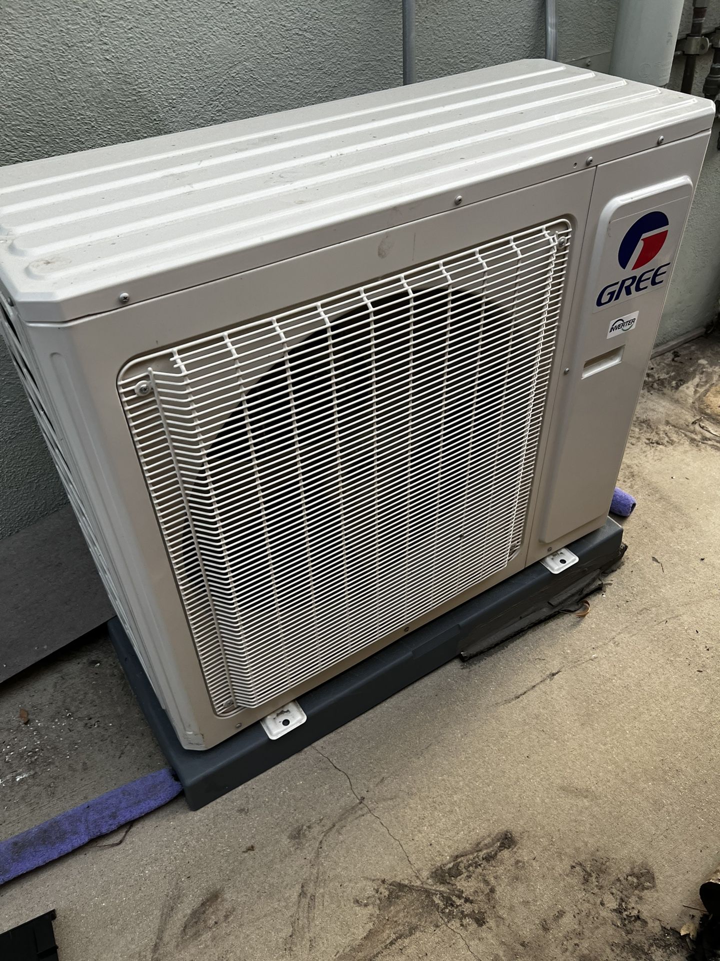 Gree Mini Split Ac for Sale in Shadow Hills, CA - OfferUp