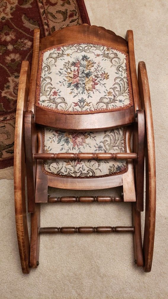 Rare Antique Folding Victorian Windsor Rocking Chair for Sale in Glendale CA OfferUp