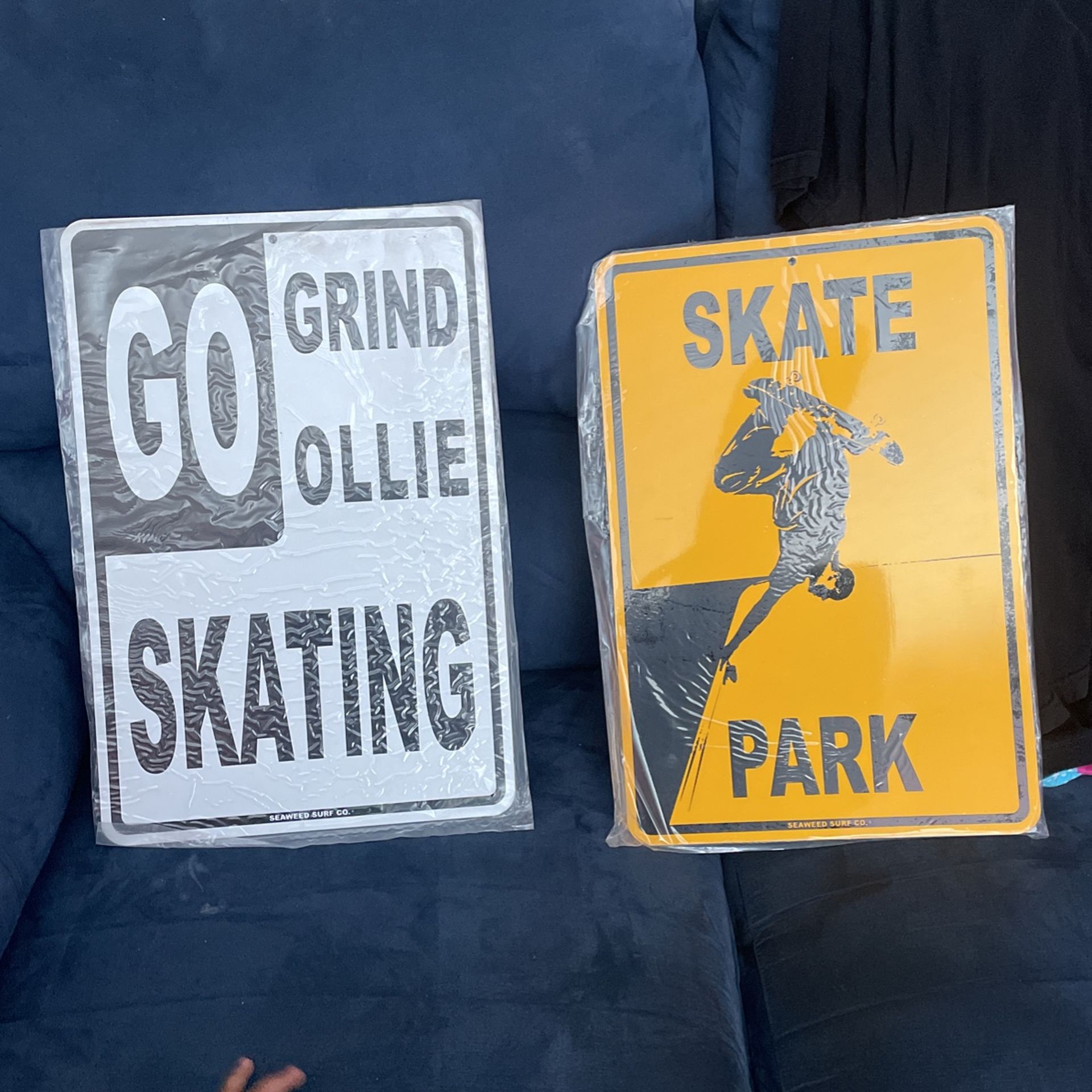 Go Skateboarding Sign