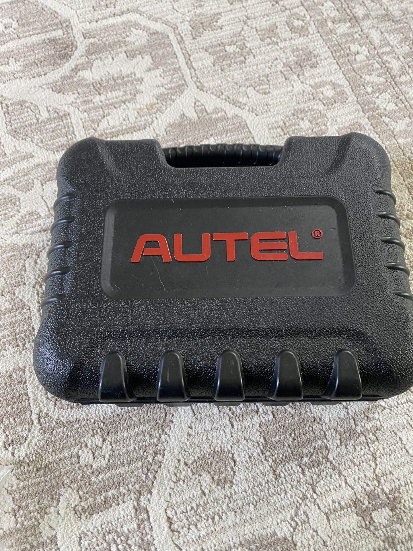 Autel MaxiM KM100E Auto Key FOB Programmer for Sale in Renton, WA - OfferUp