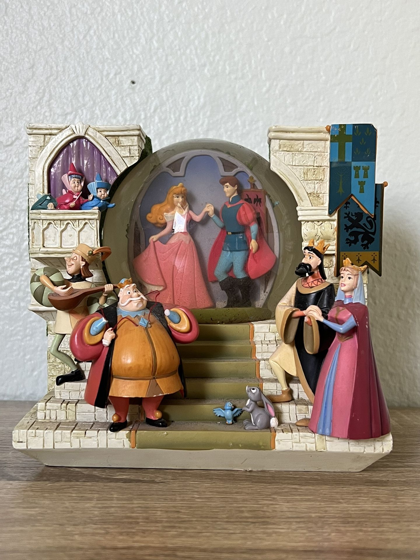 Snow White Sleeping Beauty