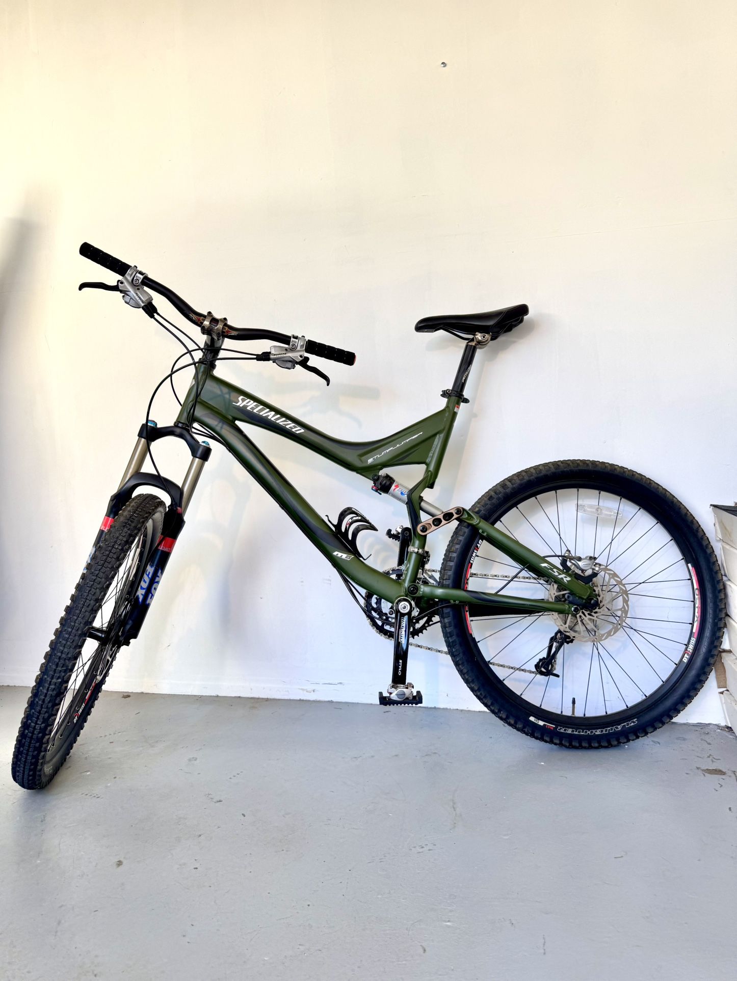 Specialized XL Stumpjumper M5 Comp Mountain Bike for Sale in Los ...