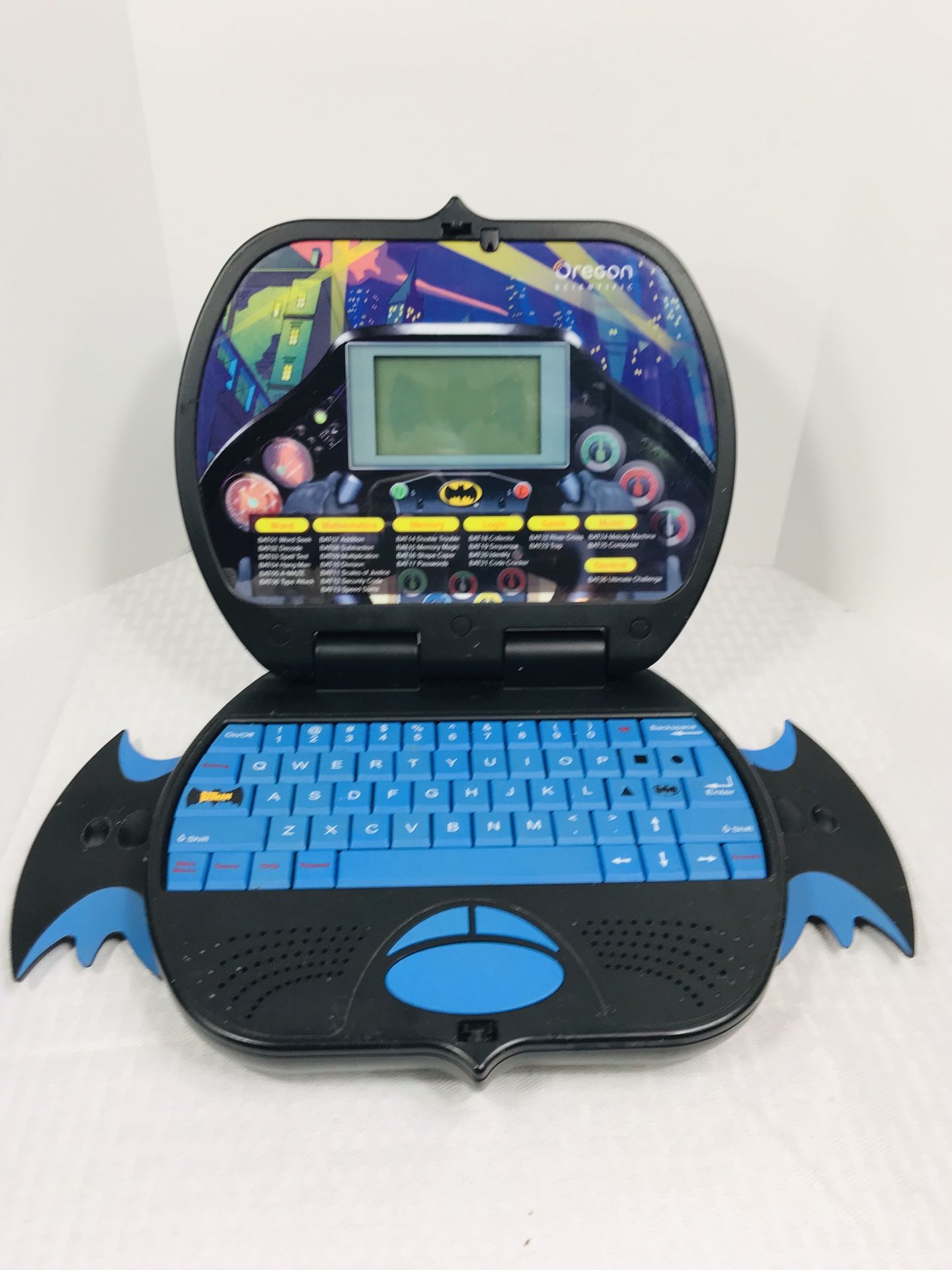 Batman Dark Knight Oregon Scientific kids learning Computer for Sale in ...
