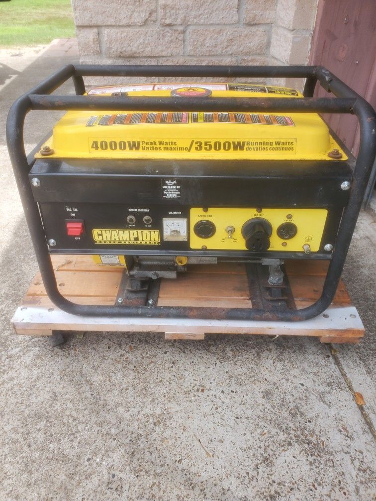 Champion 4000/3500 Watt Generator for Sale in Weslaco, TX - OfferUp
