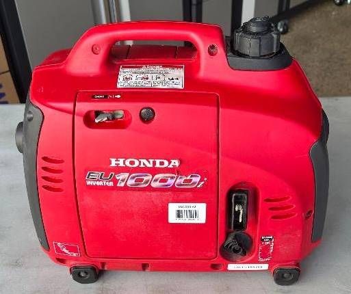 Honda EU1000i 1000 Watt Portable Inverter Generator for Sale in ...