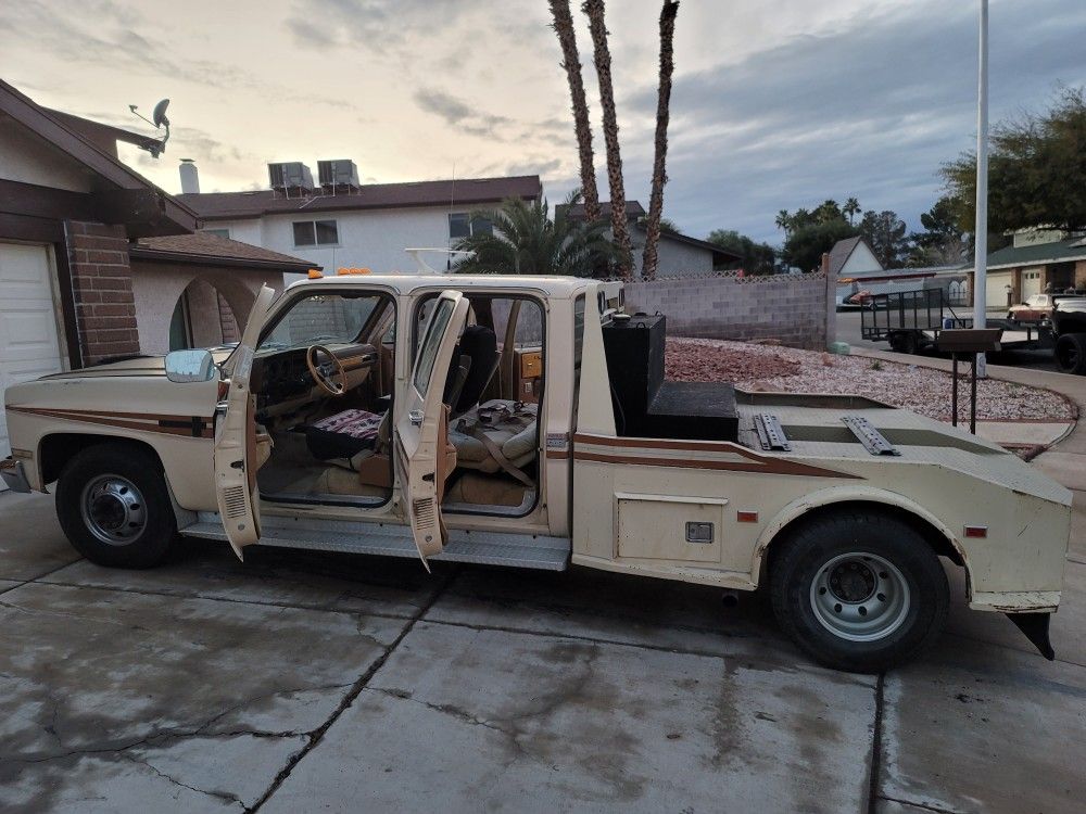1988 Chevrolet R30 for Sale in North Las Vegas, NV - OfferUp