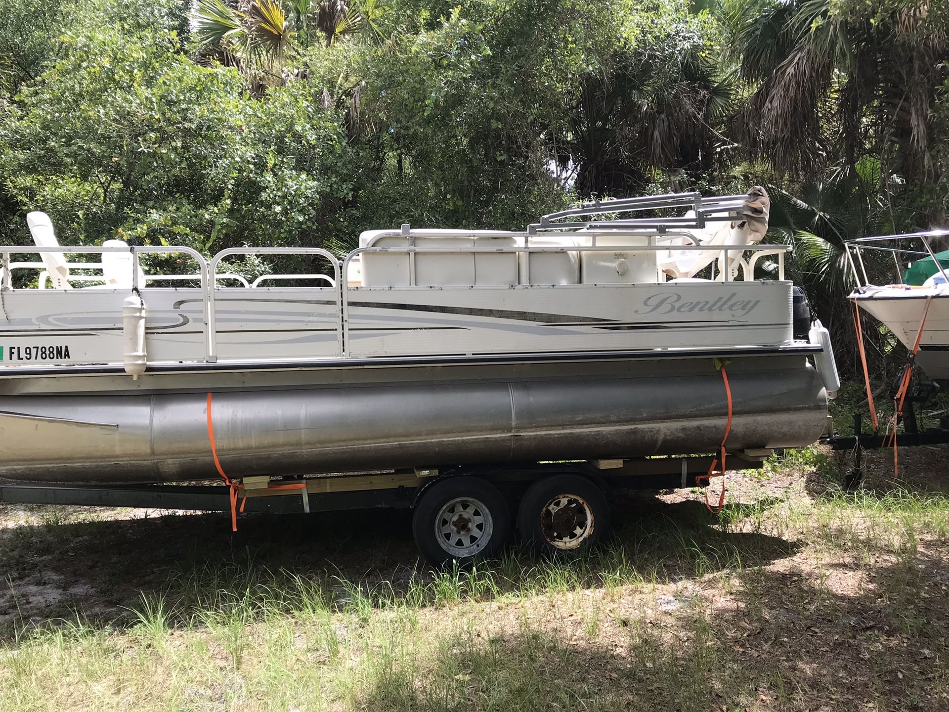 2005 Bentley 20 ft. 11 passenger Pontoon boat for Sale in Vero Beach ...