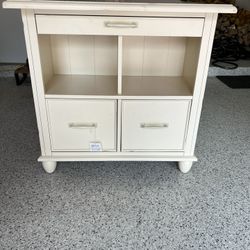 Alcott hill madelynn executive desk store