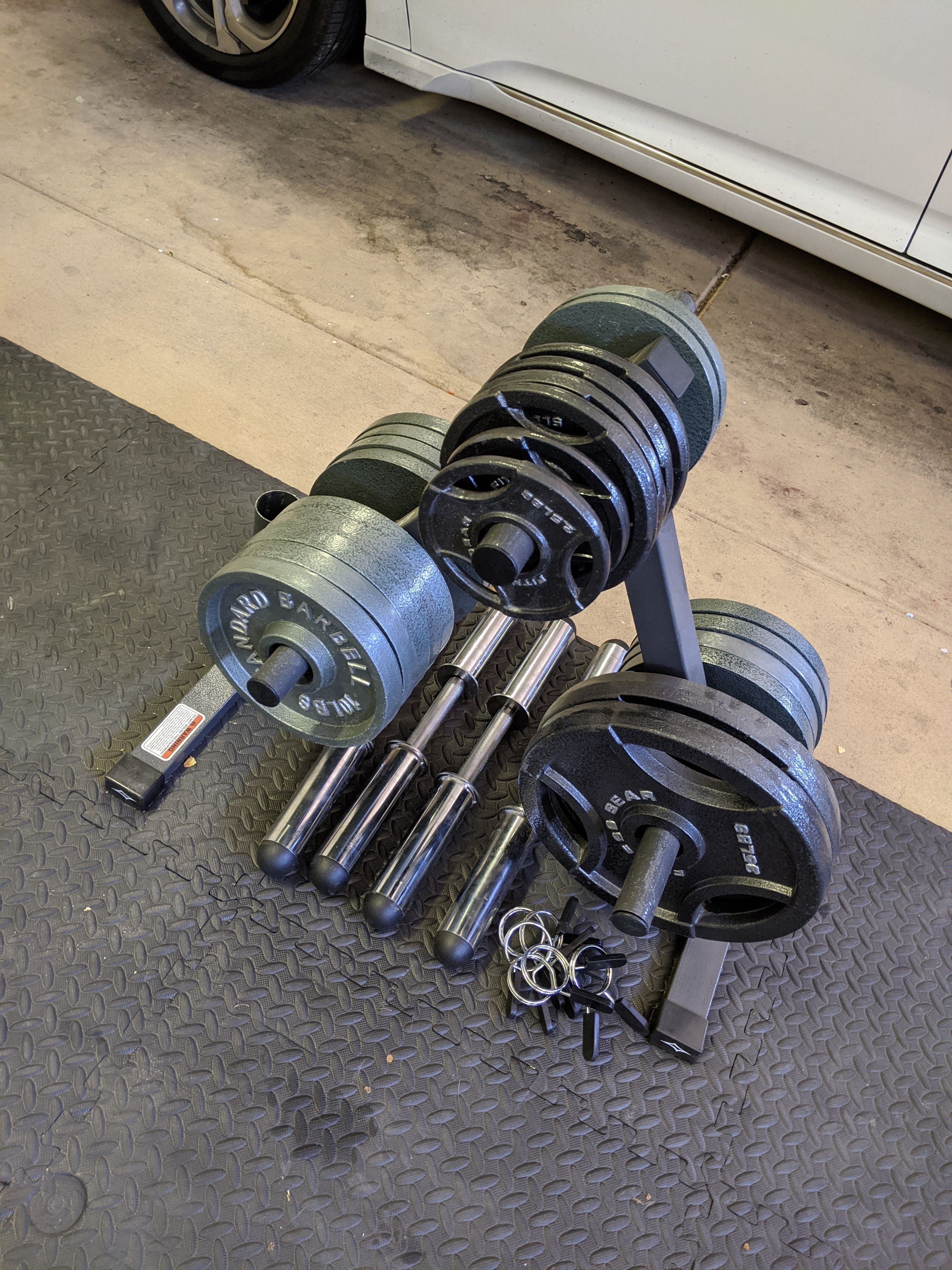 Barbells and weight plates for Sale in Gilbert, AZ - OfferUp