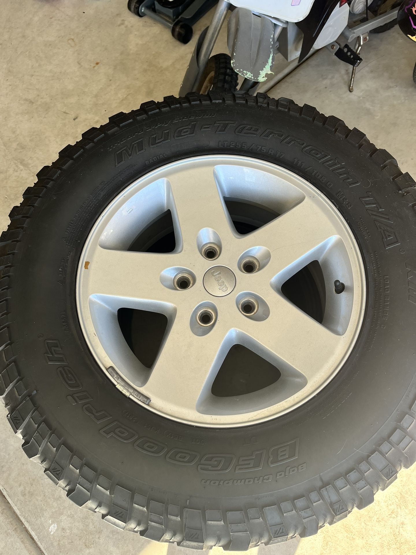 Jeep Rubicon Wheels And Tires for Sale in Fowler, CA - OfferUp
