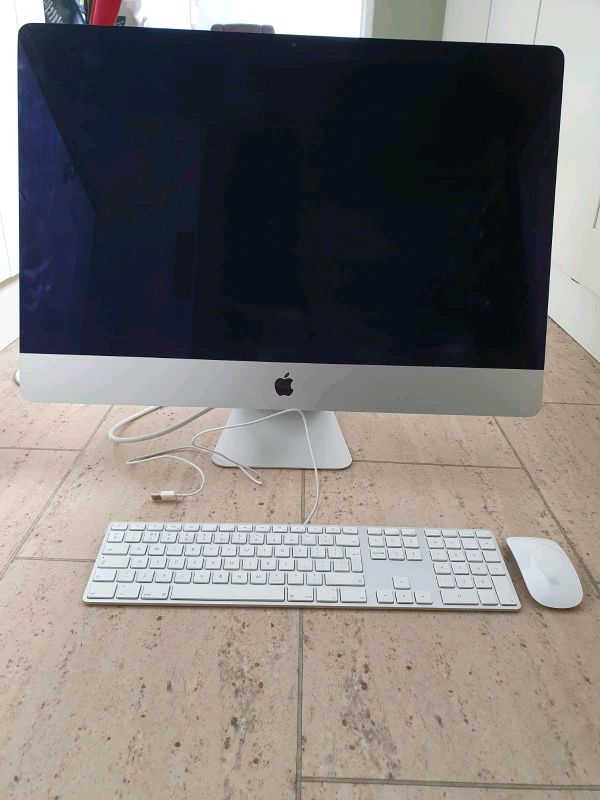 iMac 2011 27 inch for Sale in Maple Valley, WA - OfferUp