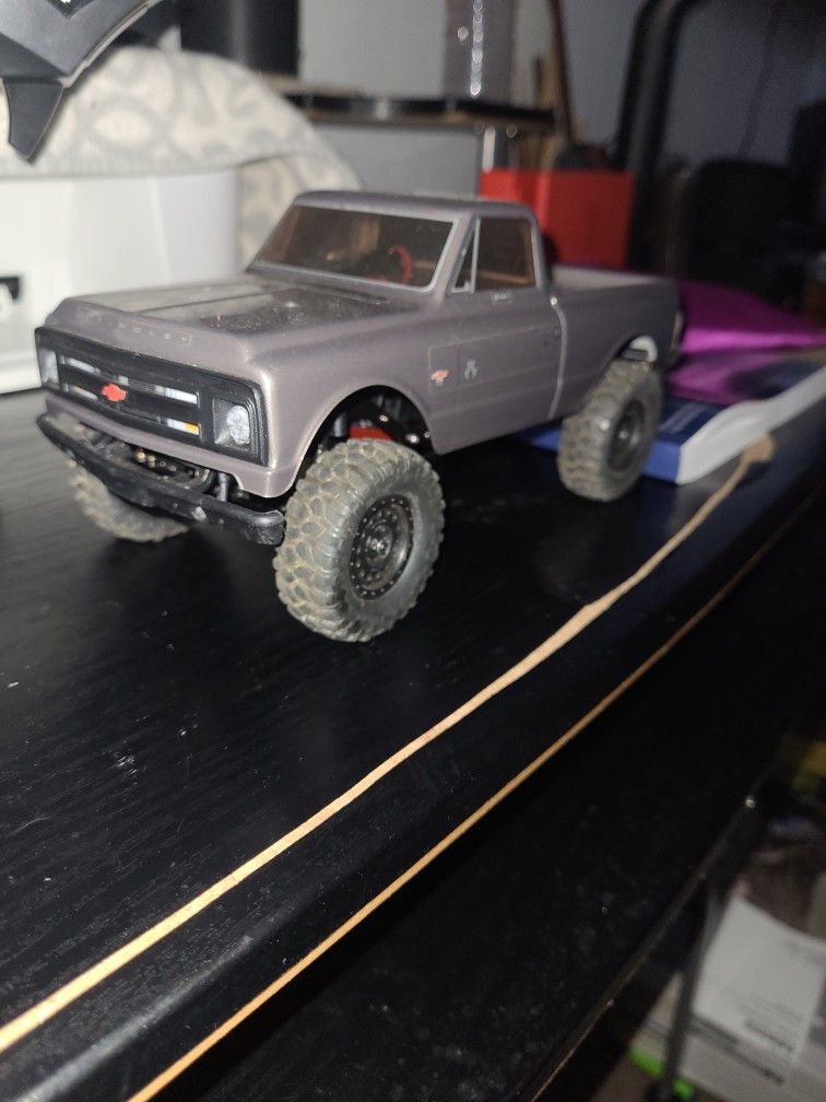 Axial Scx24 Gladiator for Sale in Visalia, CA - OfferUp