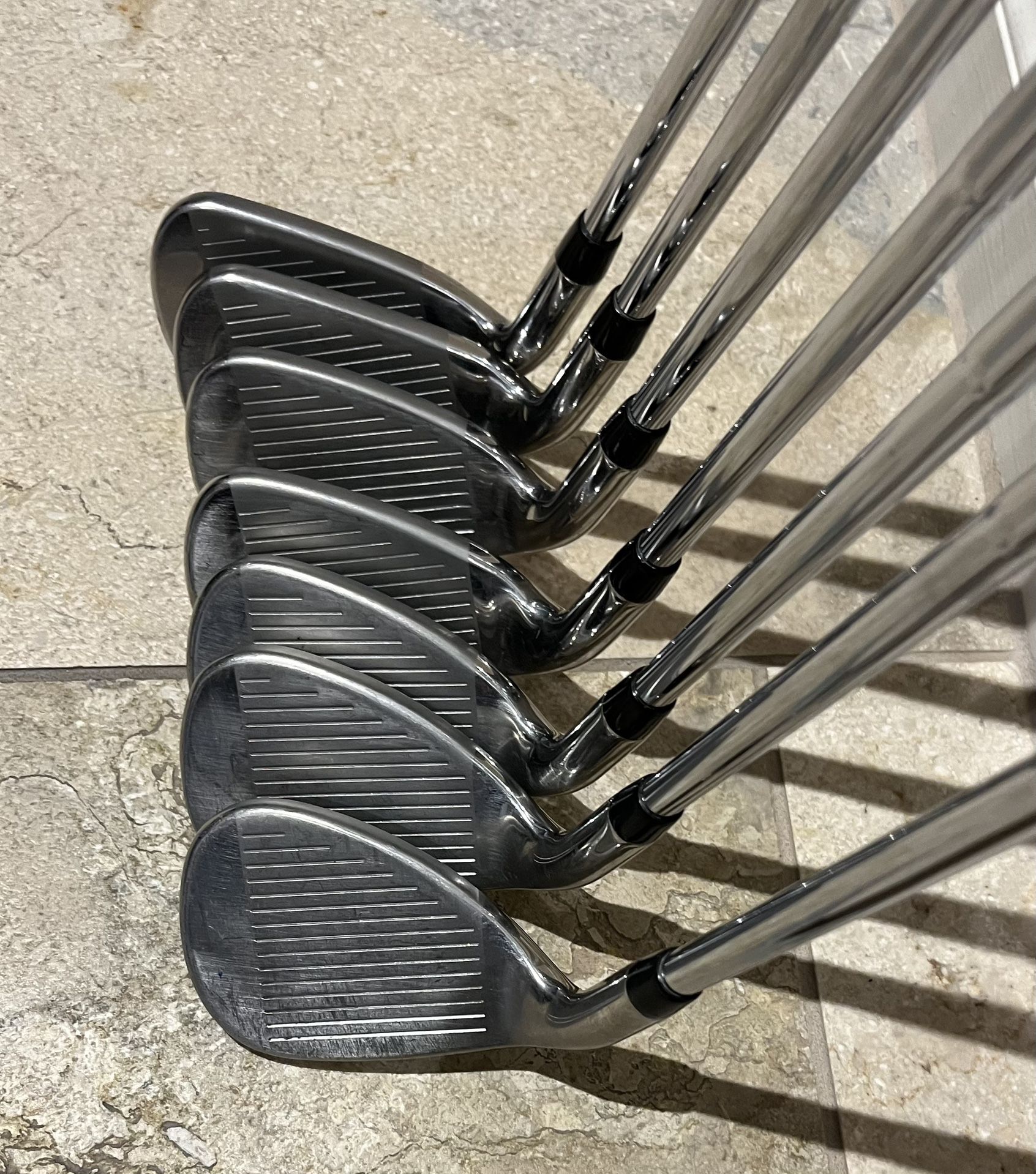 Used Men’s RH Callaway Rogue Golf Irons (6-P, A, Sw) 7 Clubs Total With ...