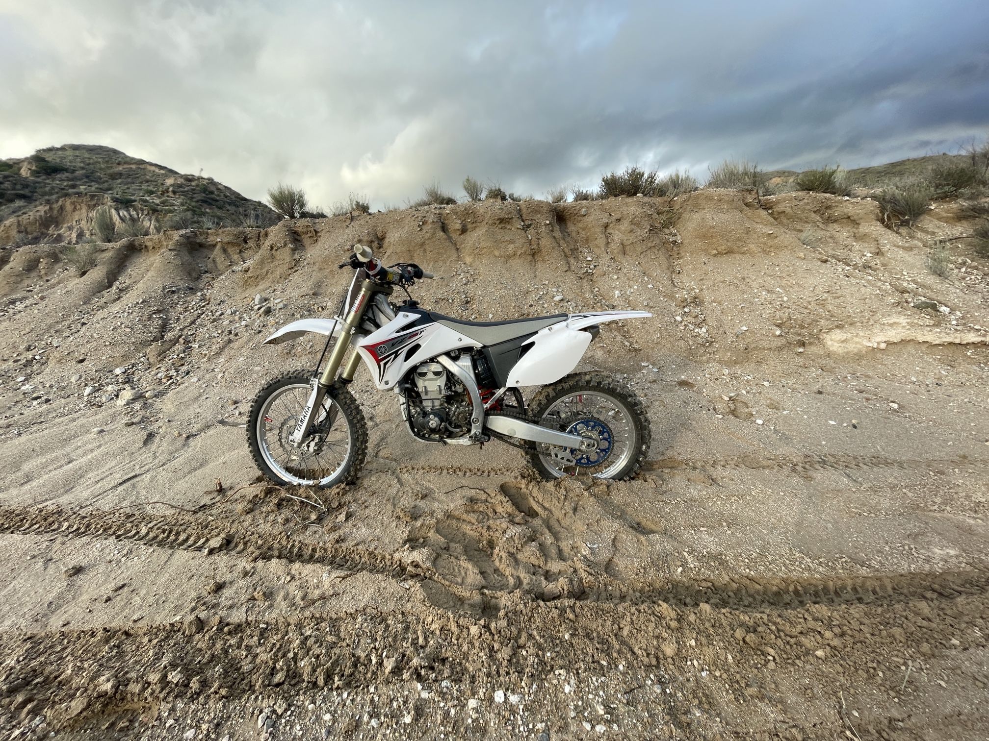 2008 Yamaha YZ450F for Sale in Fontana, CA - OfferUp