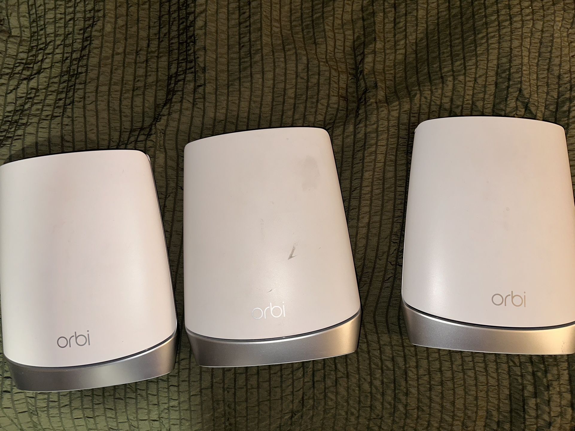 Orbi 750 With 2 Satellites for Sale in Tucson, AZ - OfferUp