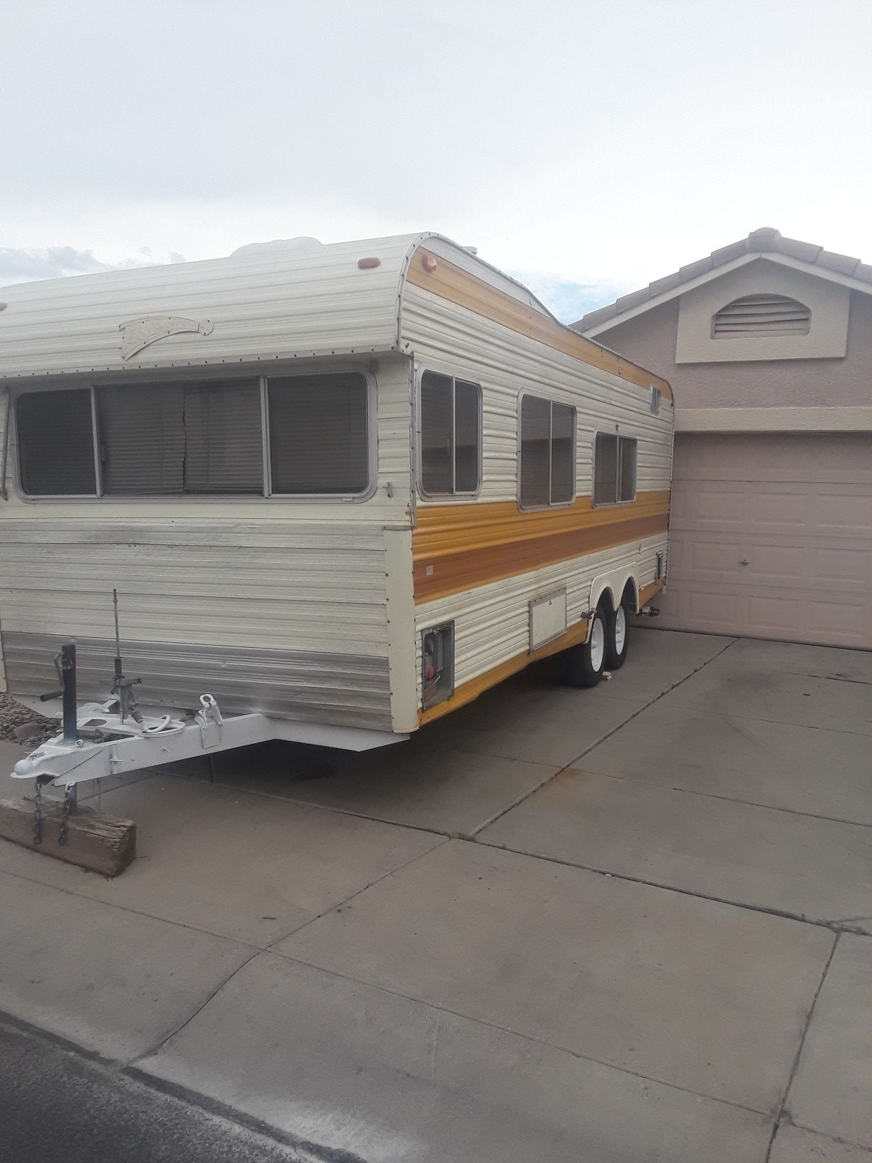 1976 fireball travel trailer for Sale in Surprise, AZ - OfferUp