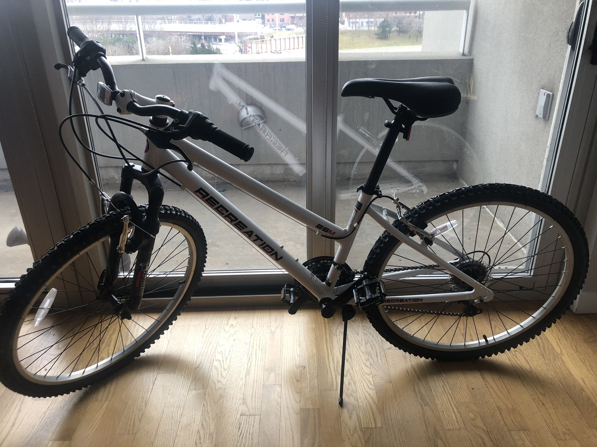 Women’s 26M-15” Recreation Mountain Bike - NEVER USED w/ helmet & lock ...