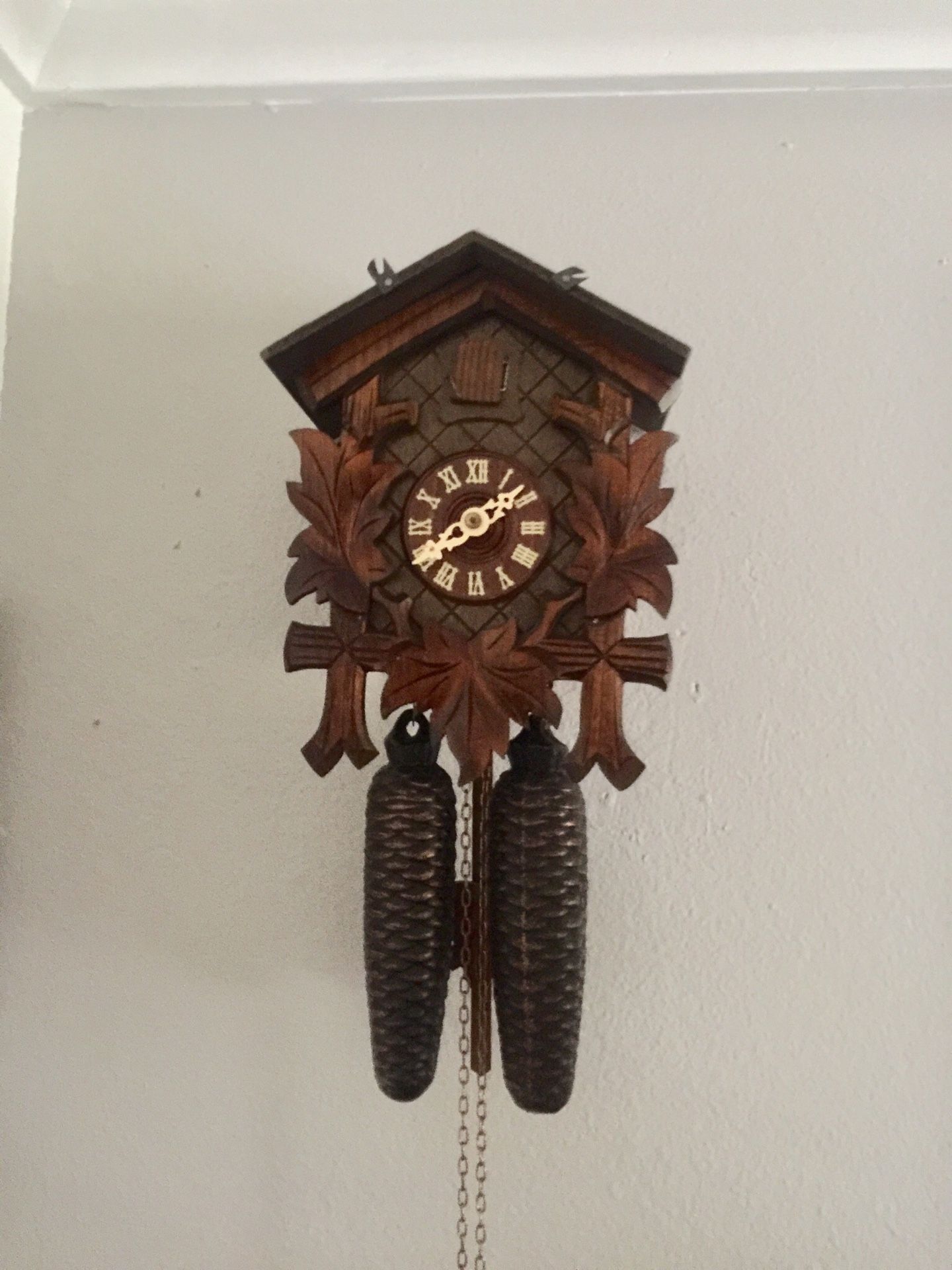 Antique Coo Coo Clock for Sale in Phoenix, AZ - OfferUp