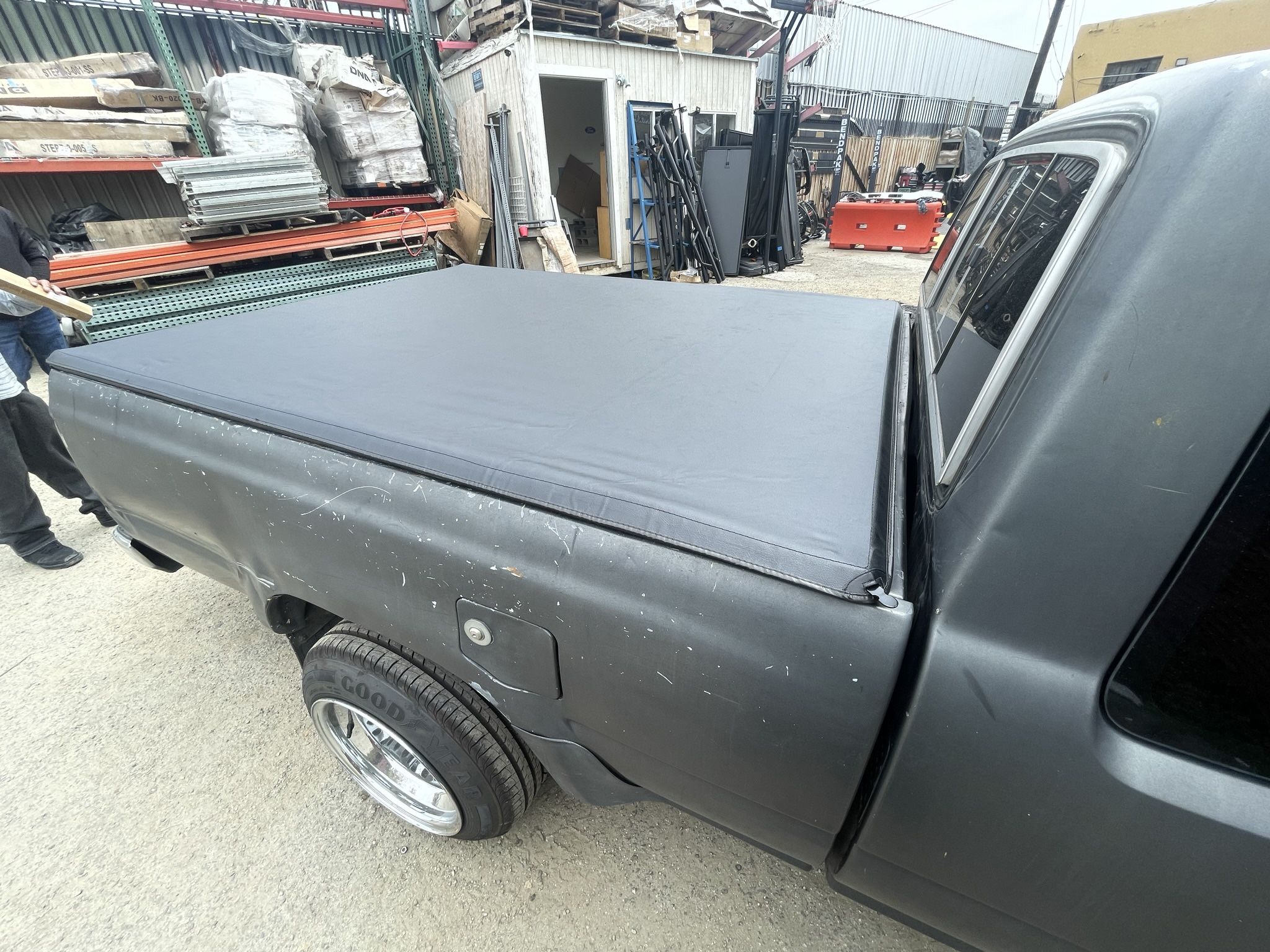 Bed Cover For Nissan Hardbodynull