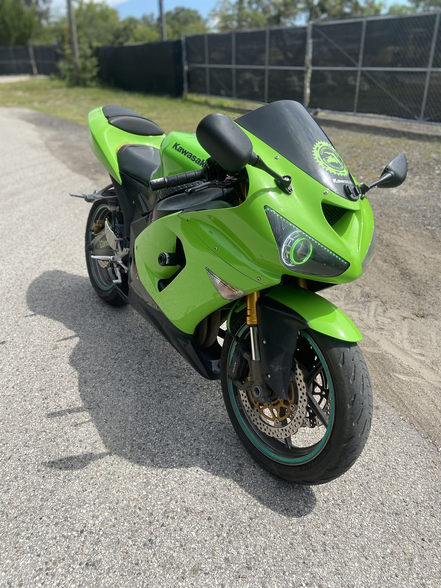 2006 Kawasaki Ninja Zx6r 636cc Street Bike for Sale in Hudson, FL - OfferUp