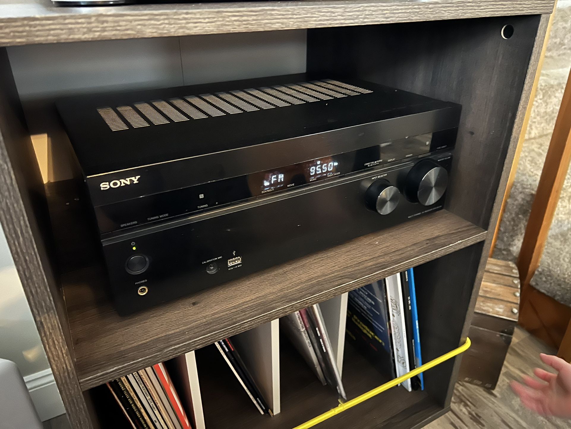 Sony receiver/speaker/turntable for Sale in New Lenox, IL - OfferUp