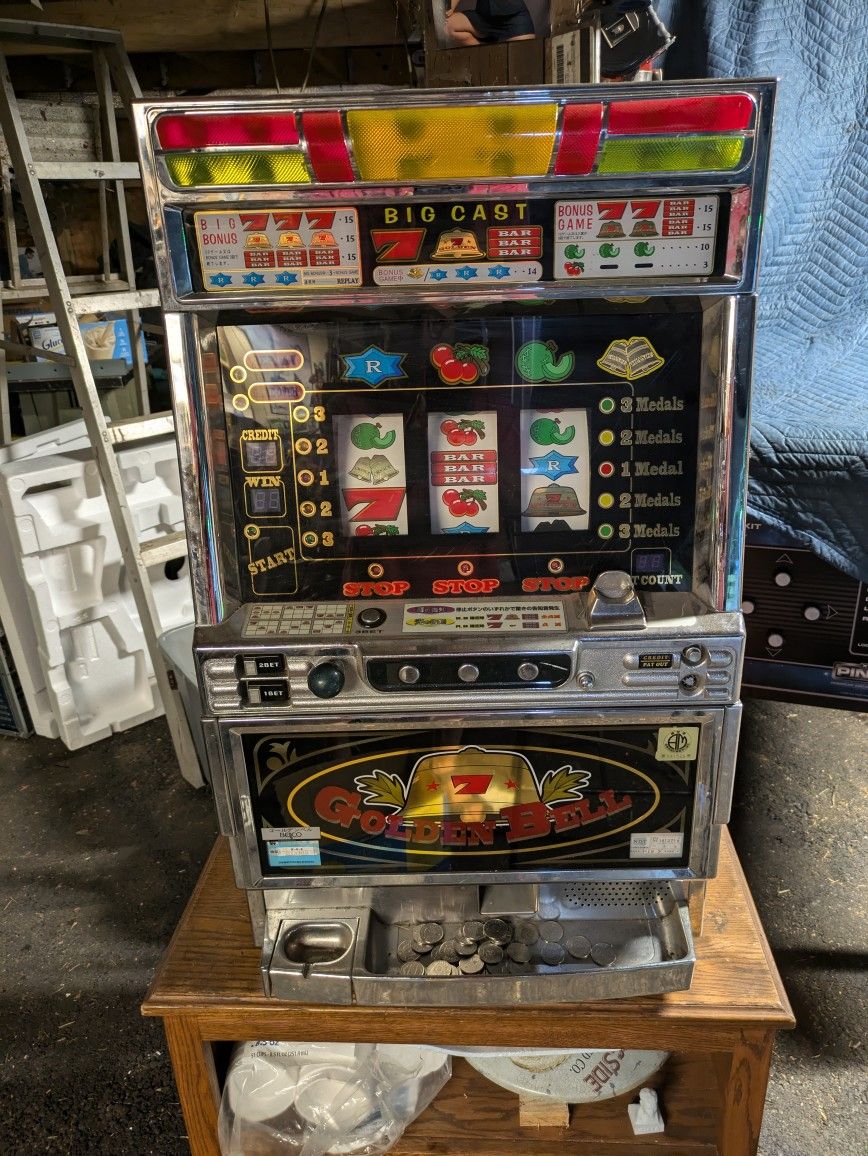 Two Japanese Slot Machines for Sale in Bonney Lake, WA - OfferUp