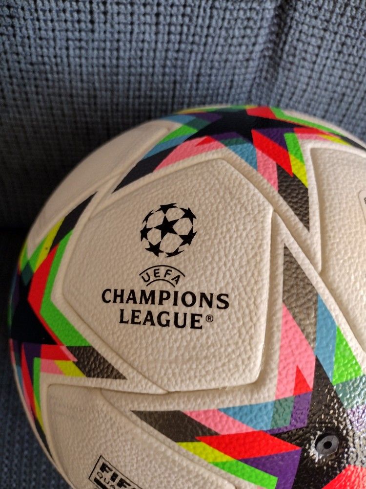 Uefa Champions League Ball 2011